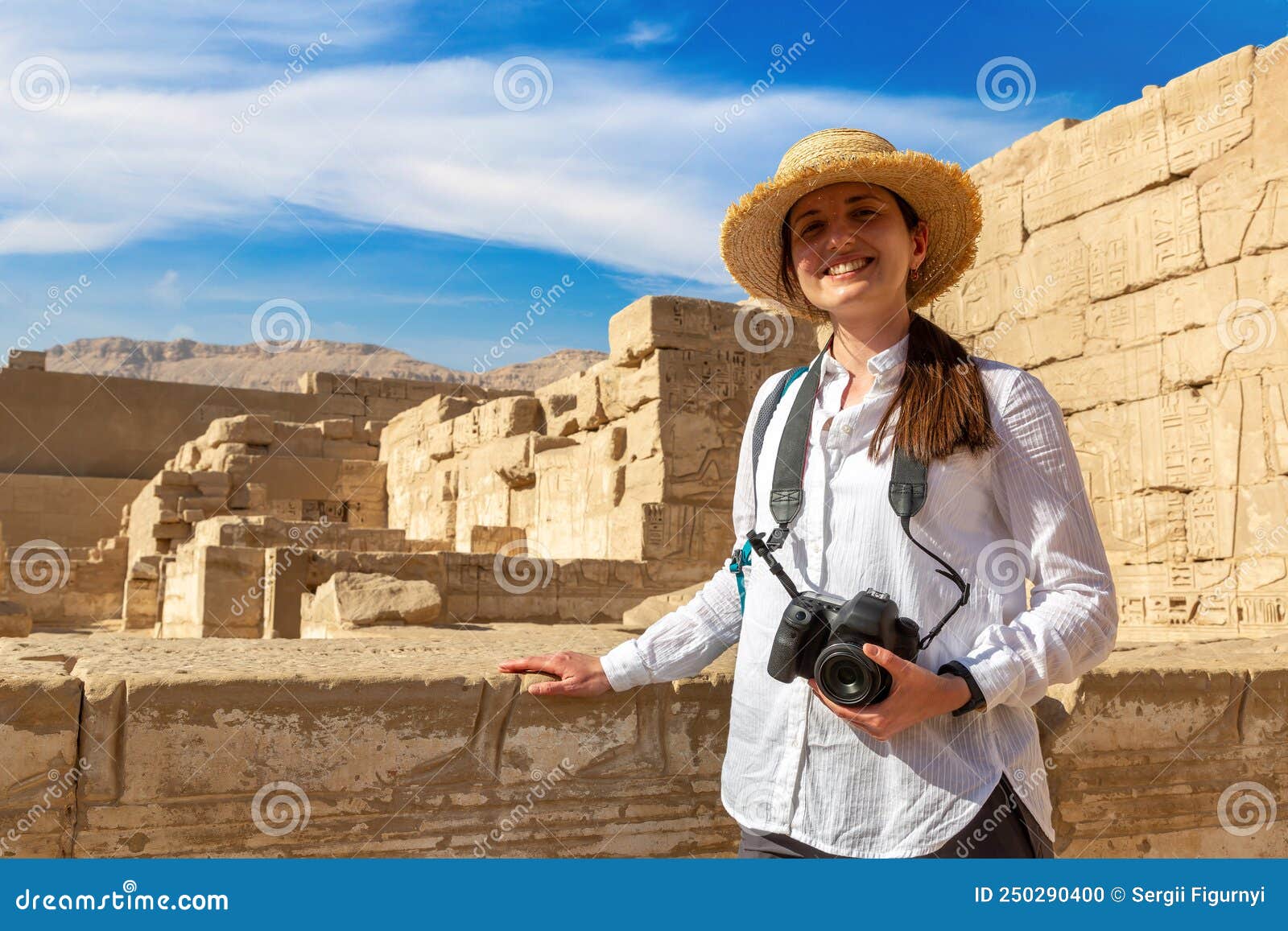 Medinet Habu Temple in Luxor Stock Photo - Image of ramses, ancient ...