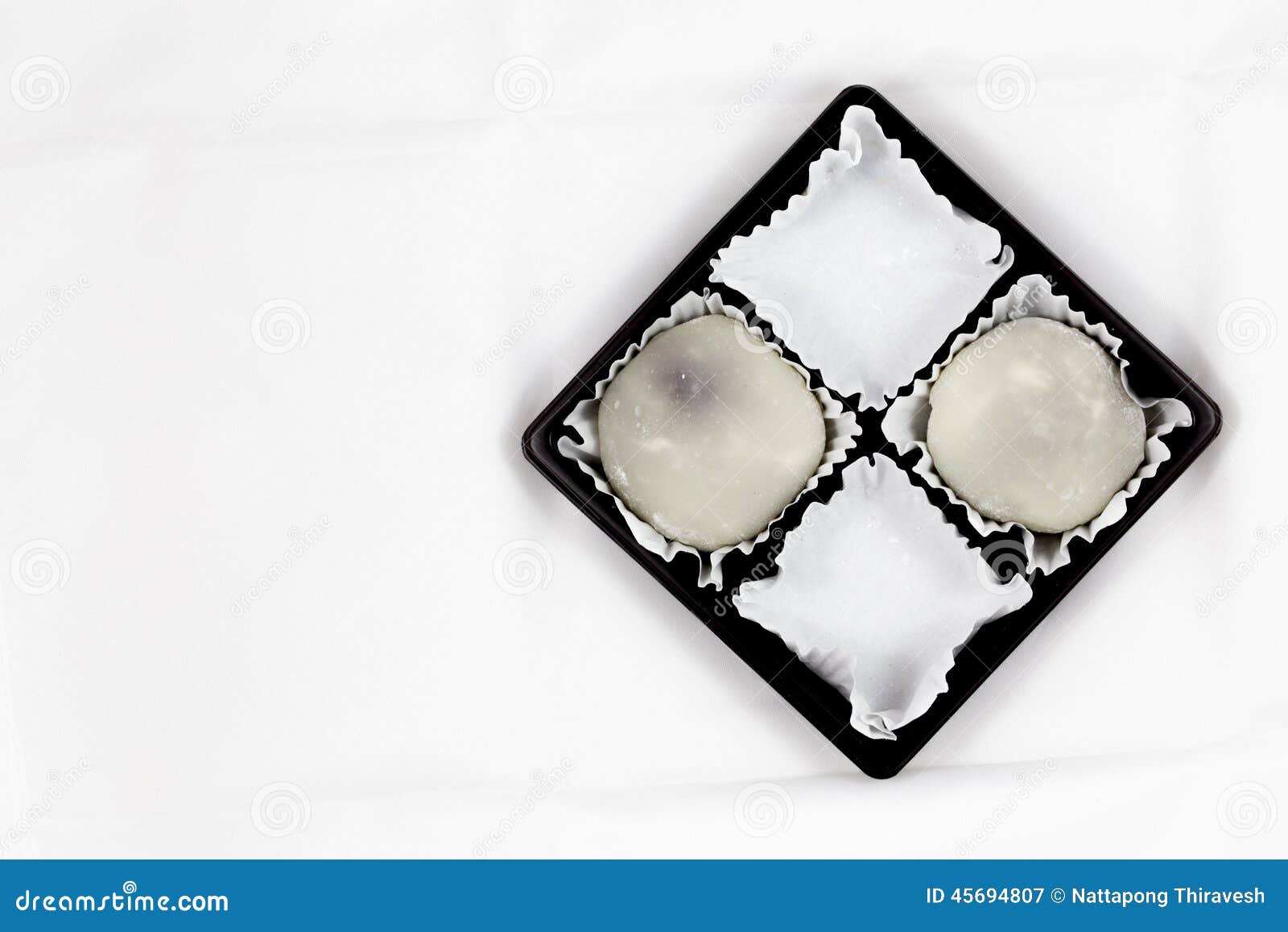 Medio Paquete De Mochi Blanco Imagen de archivo - Imagen de estilo ...