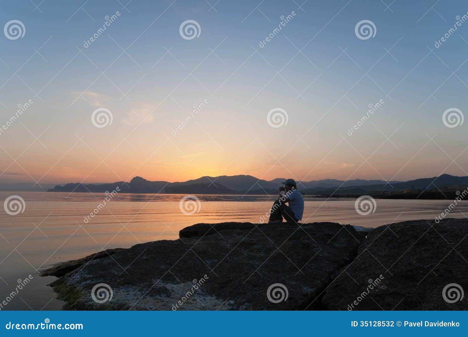 Man Kneeling Grief Silhouette Stock Photos - Free & Royalty-Free Stock ...