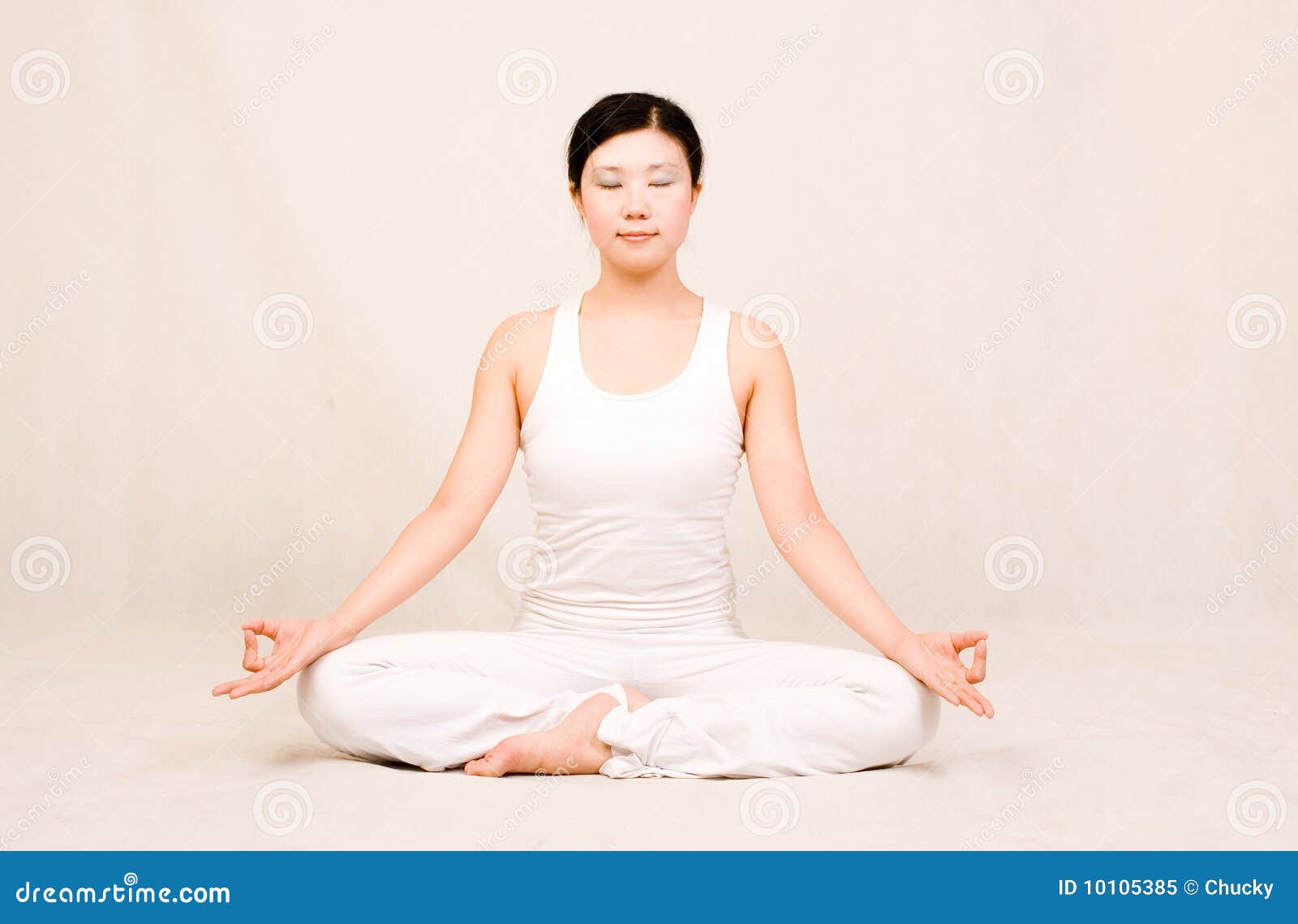 Meditera fotografering för bildbyråer. Bild av kondition - 10105385