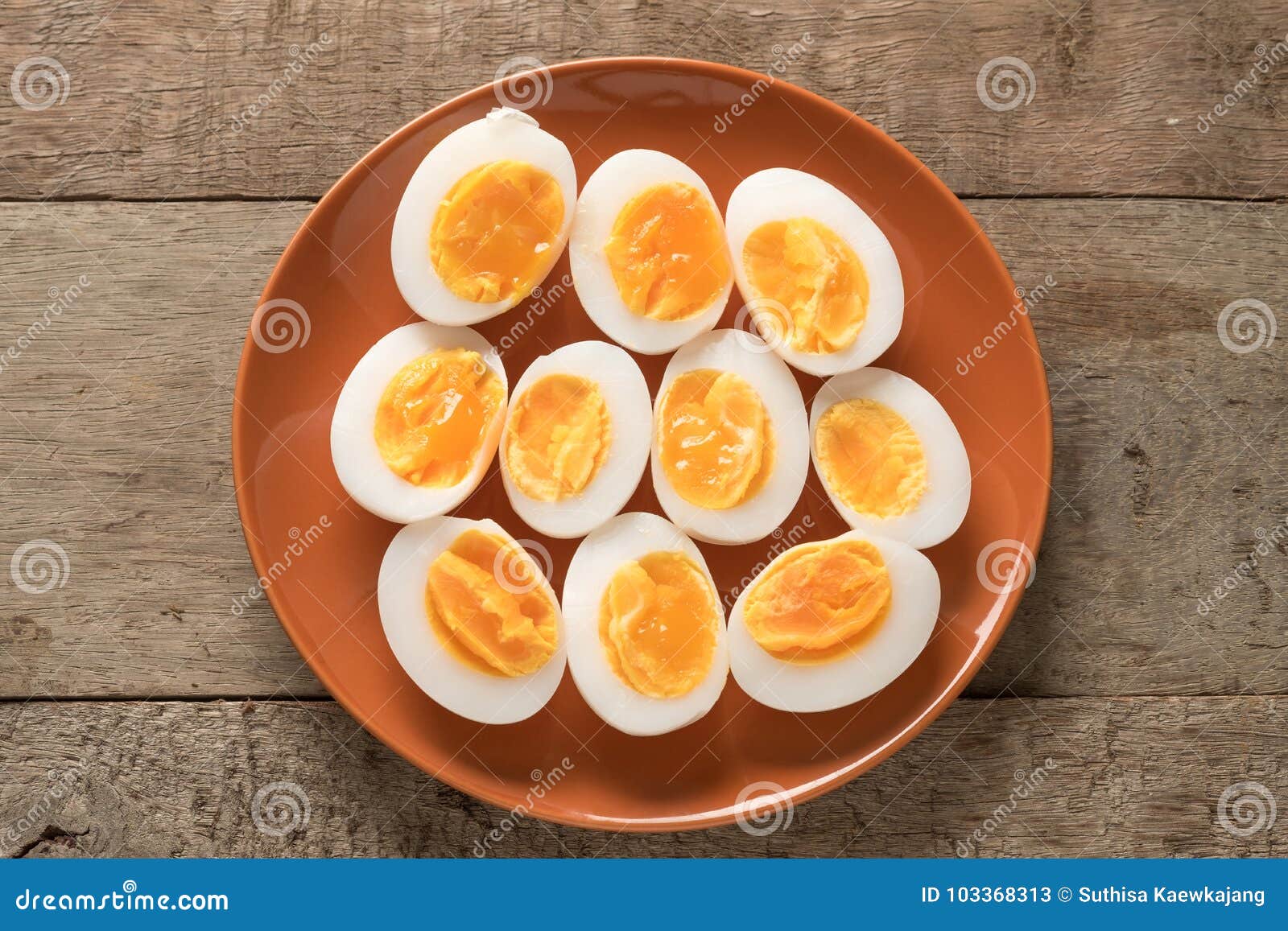 Medium-boiled Egg, Top View. Stock Image - Image of appetizer, lunch ...