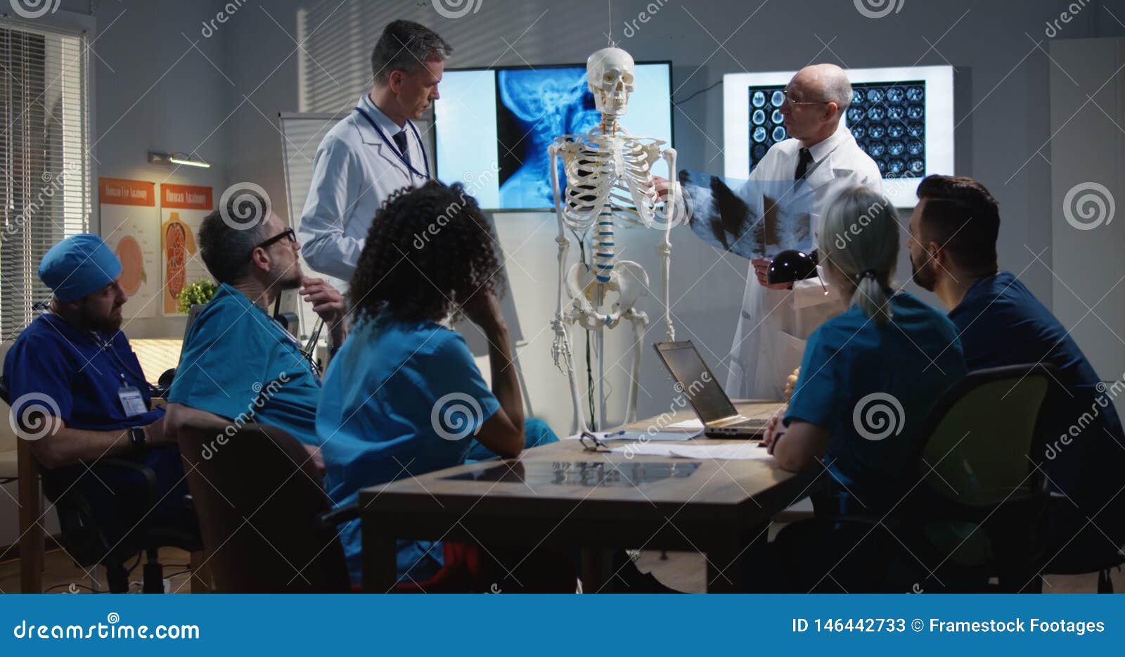 Doctors Explaining Diagnosis To Their Colleagues Stock Image - Image of ...