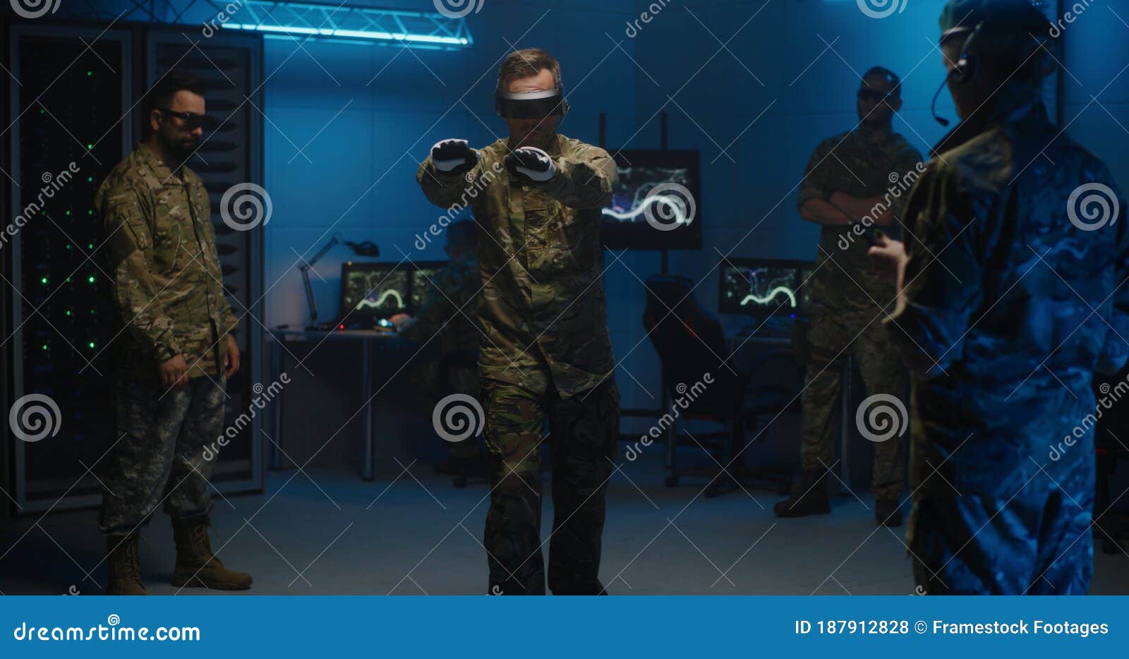 Soldier Using VR Technology Stock Photo - Image of uniform ...