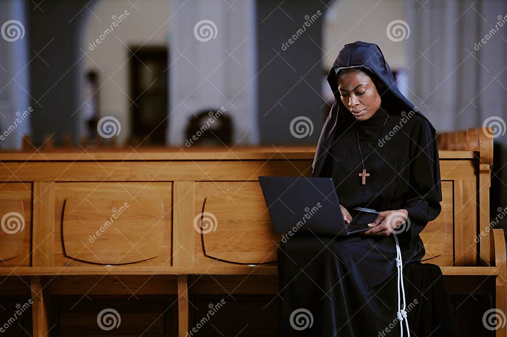 African American Nun Using Laptop Stock Image Image Of Communication Pray 324506687