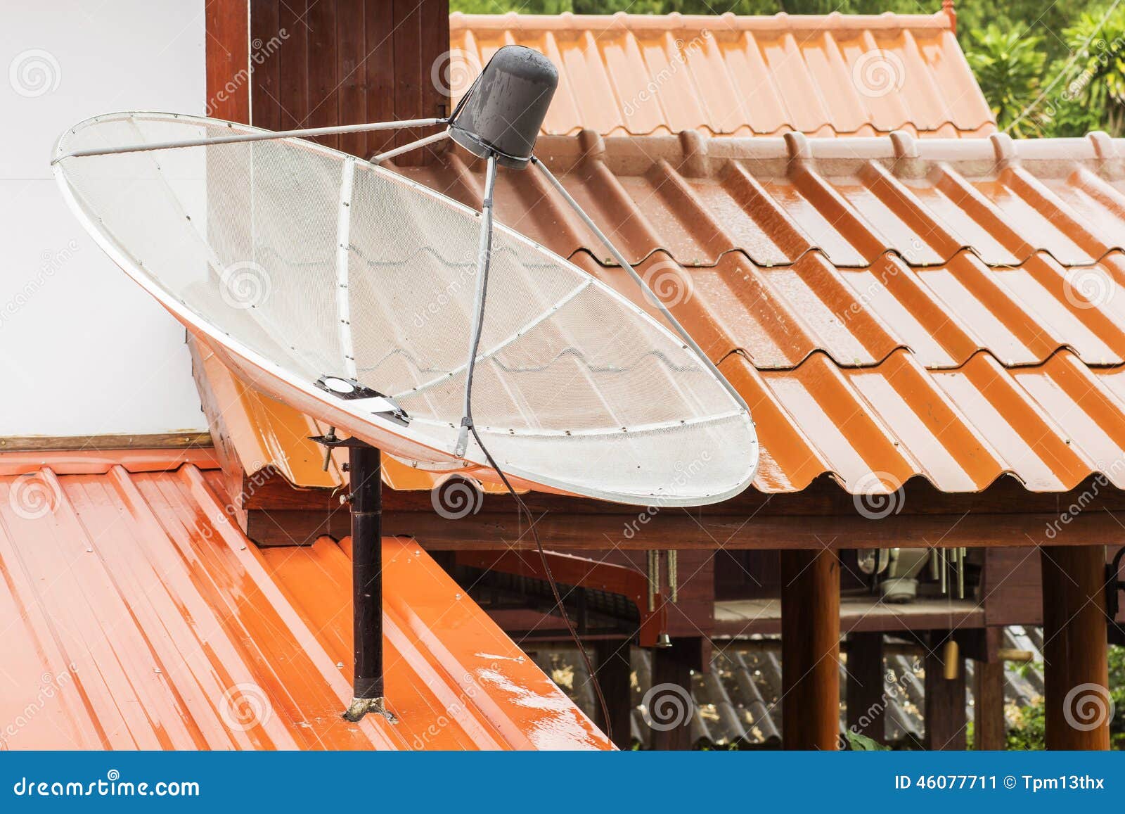 Medium White Satellite Dish on Rainy Stock Image - Image of bowl ...