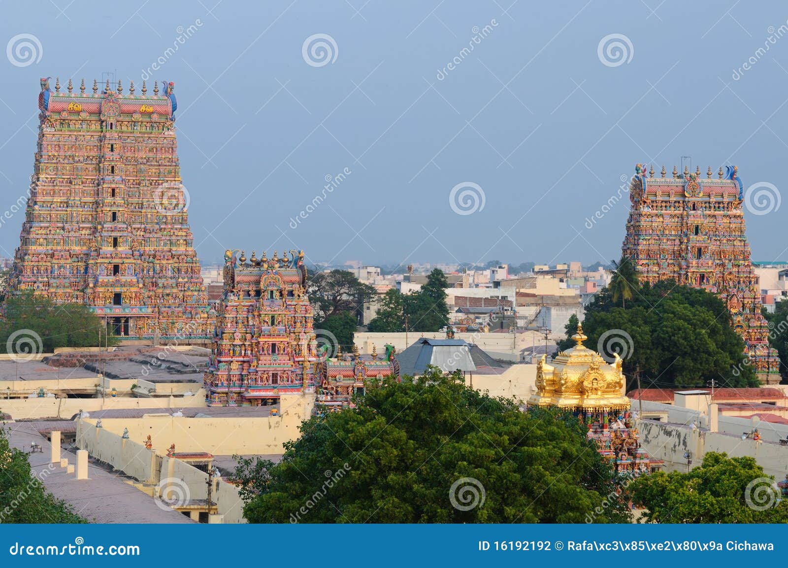 Meenakshi Sundareswarar Temple Stock Photo - Image of entrance ...