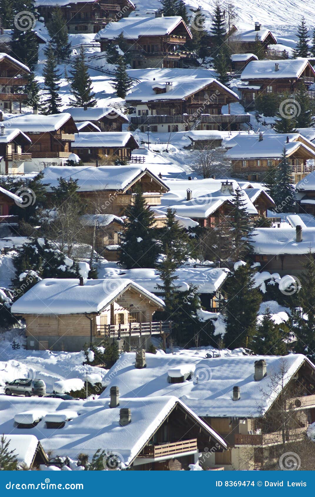 Meer Chalets Van Het Bergdorp Stock Foto - Image of vakantie ...