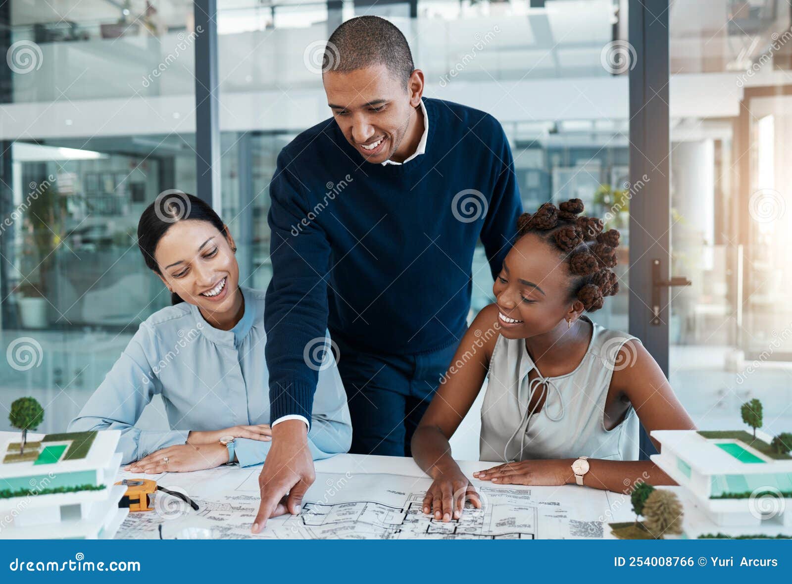 Meeting Architects, Blueprint and Building Engineers with Vision ...