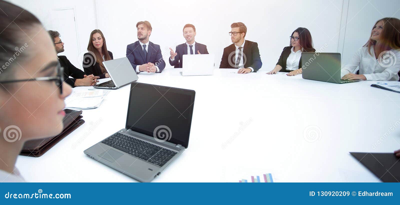 Meeting of Shareholders of the Company at the Round - Table. Stock ...