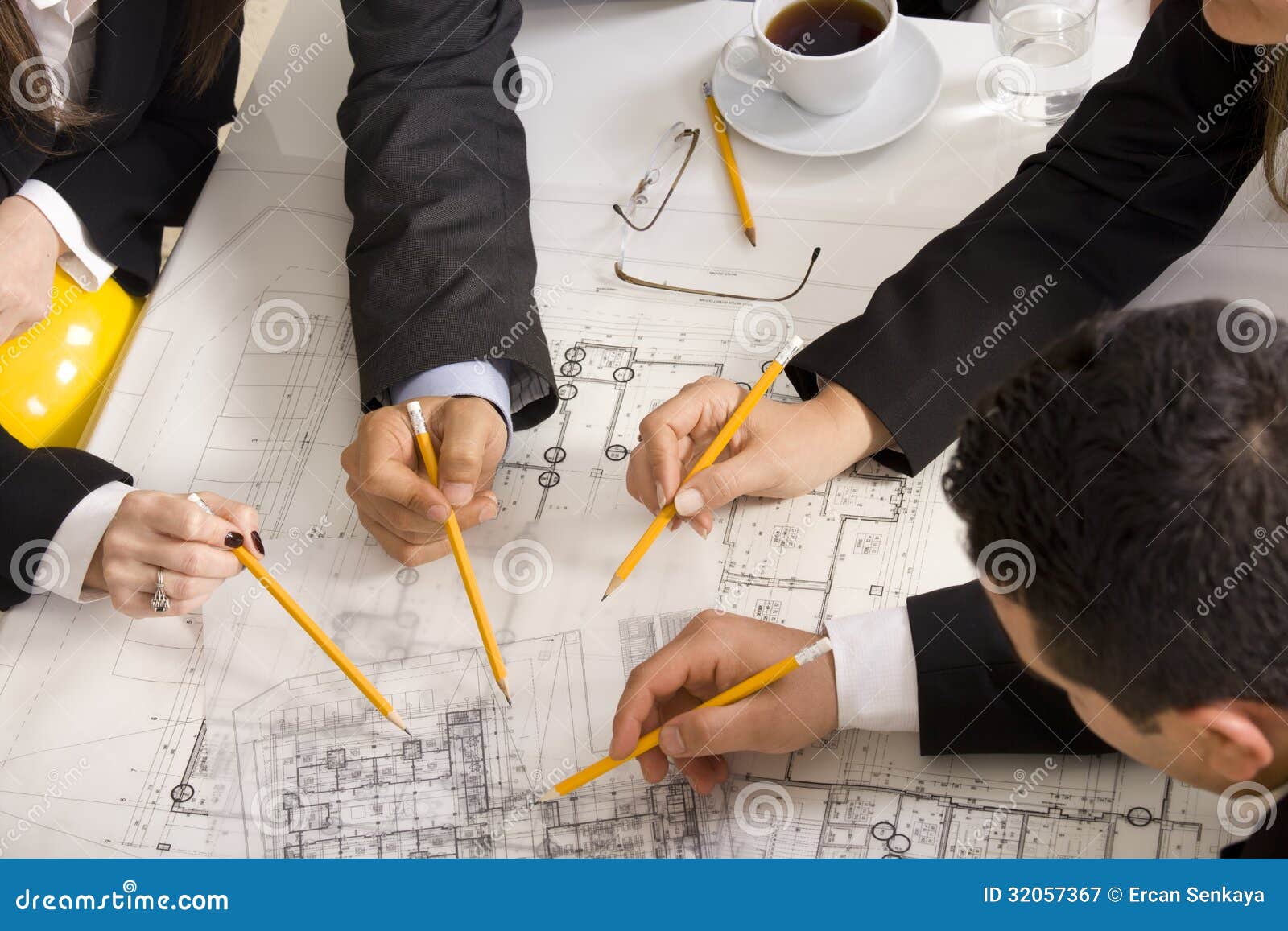 Meeting the Team of Engineers Stock Image - Image of paper, manager ...