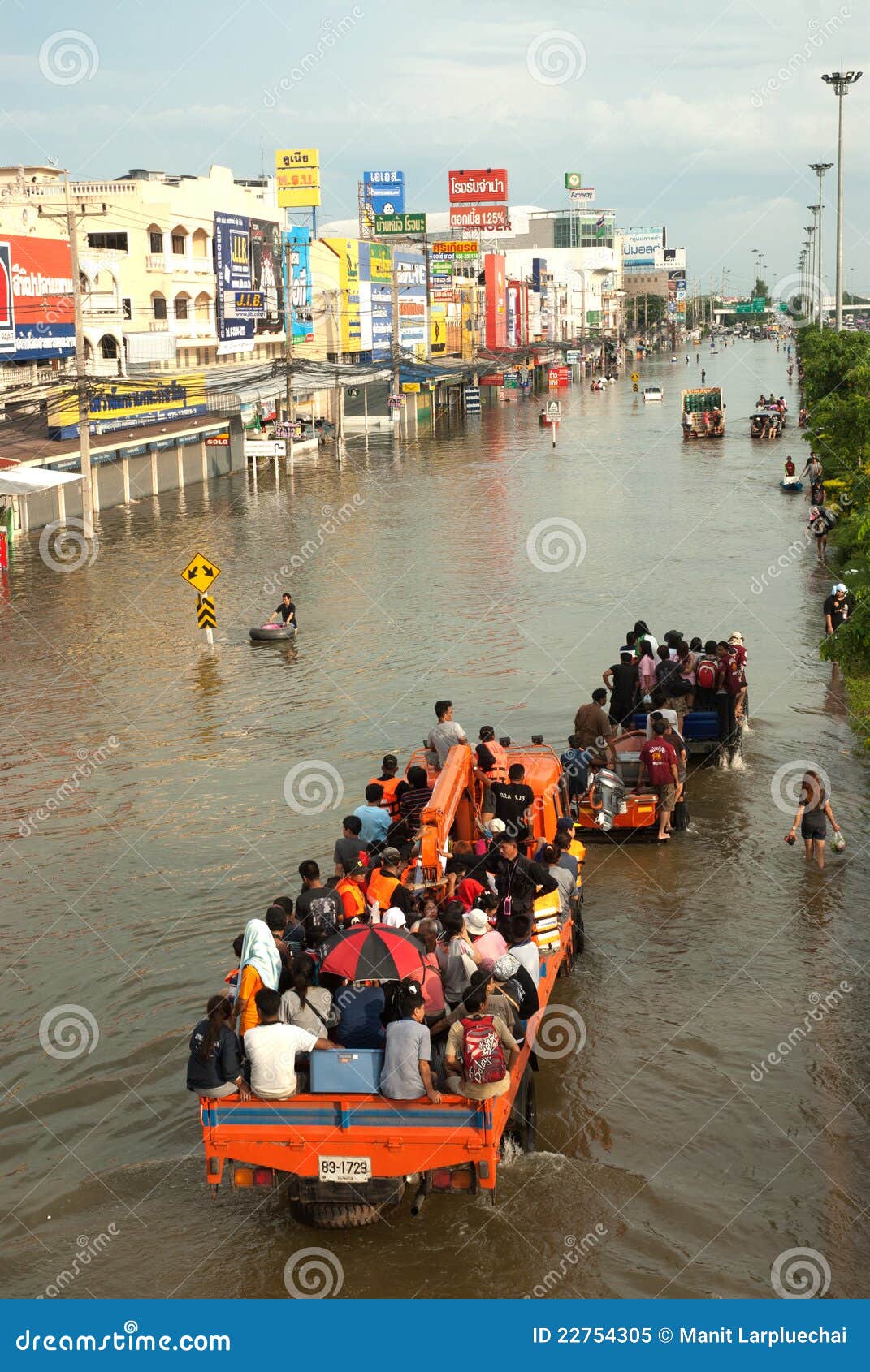 Mega floods in Thailand. editorial image. Image of building - 22754305