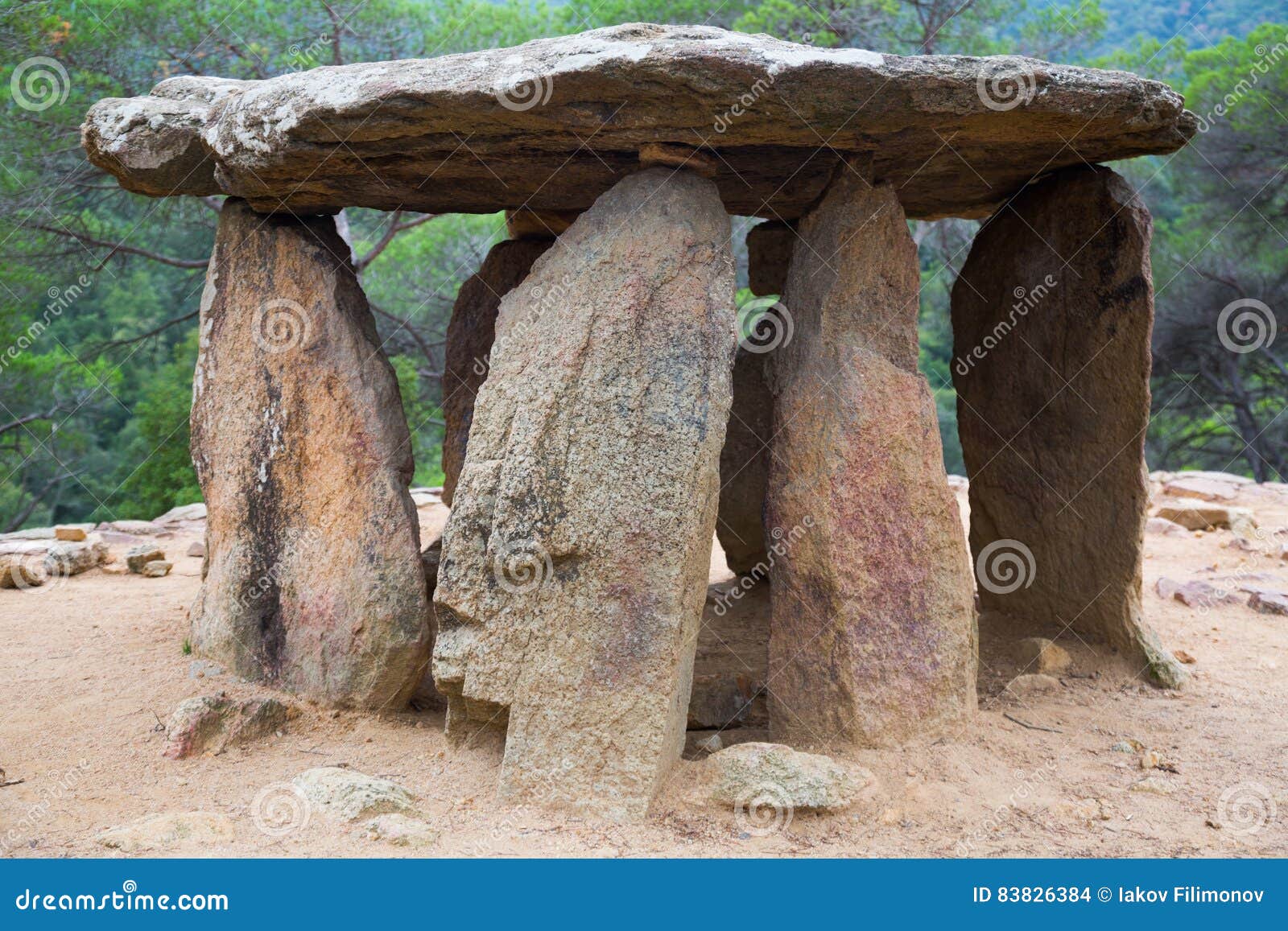 Megalite di Pedra Gentil fotografia stock. Immagine di pietra - 83826384