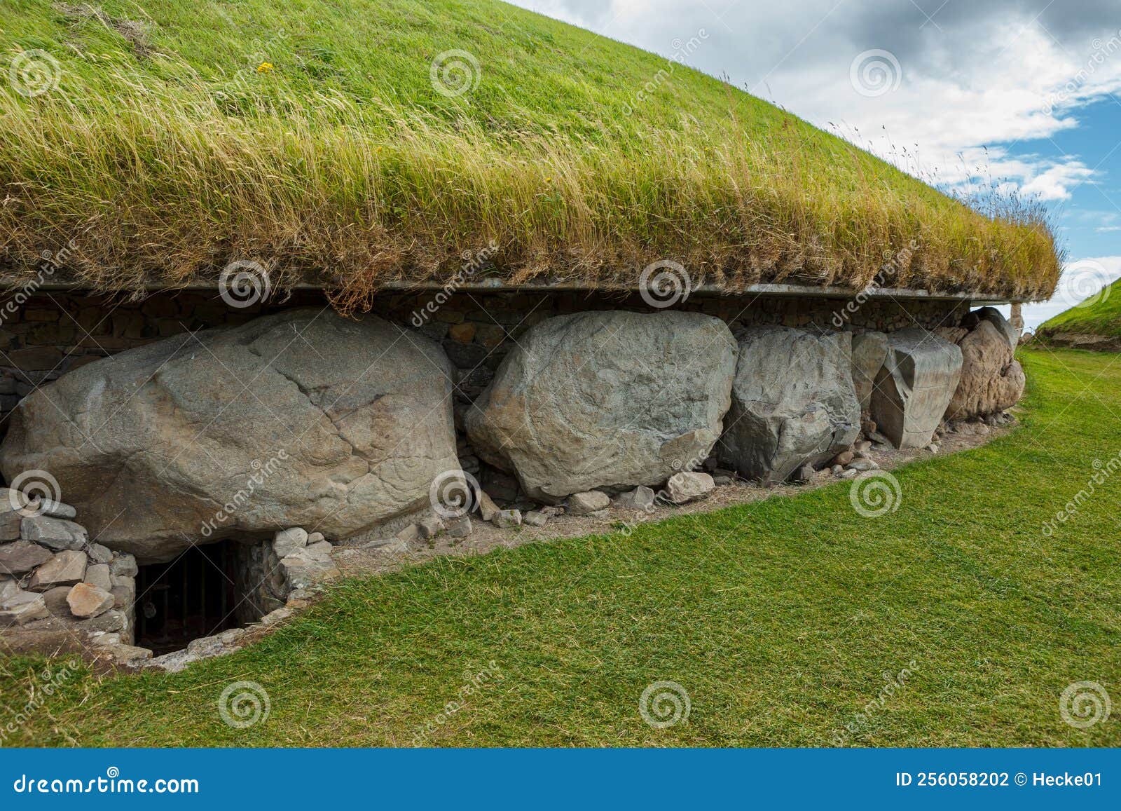 Megalithic Tombs of Newgrange in Ireland Stock Photo - Image of ...