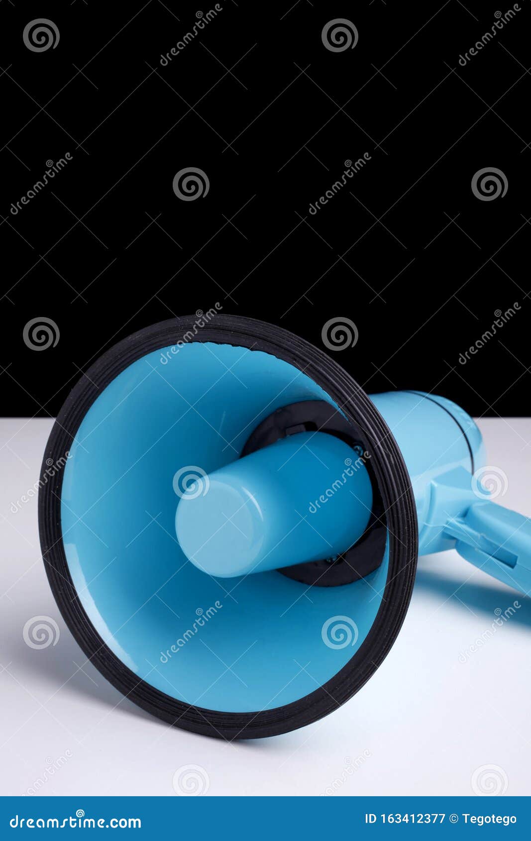 Megaphone on the White Table Stock Image - Image of alert, advert ...