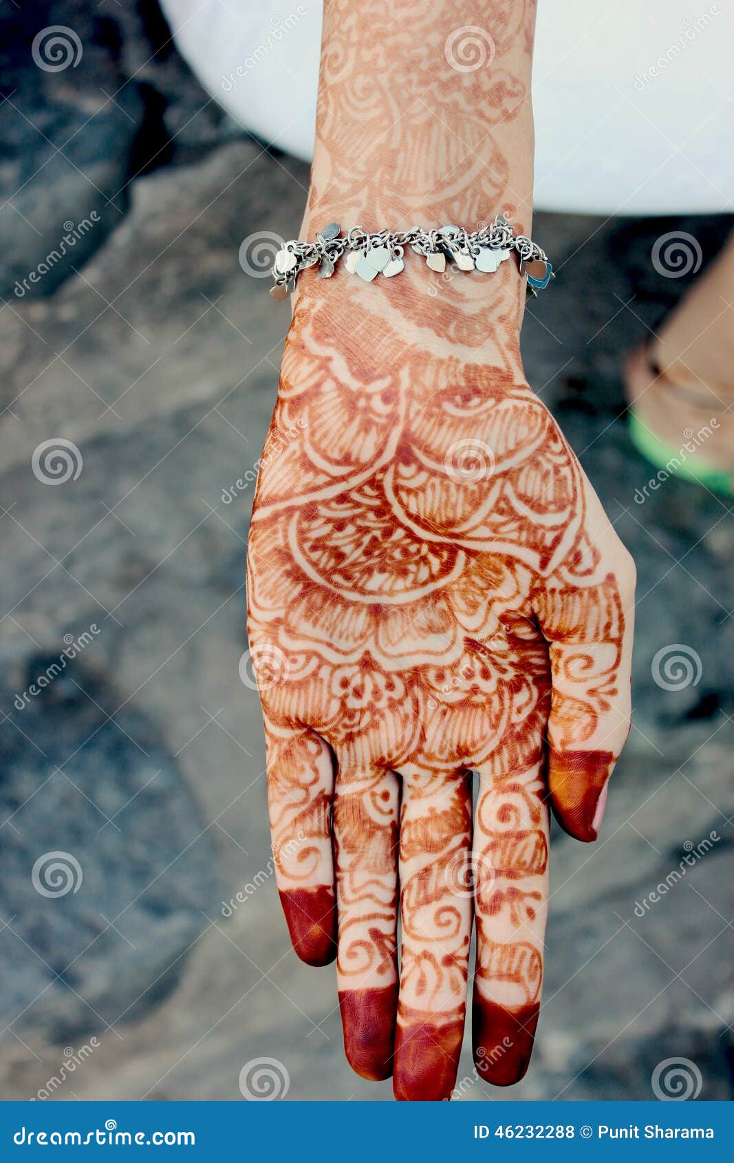 Mehandi Design in Indian Hand Stock Photo - Image of beauty ...