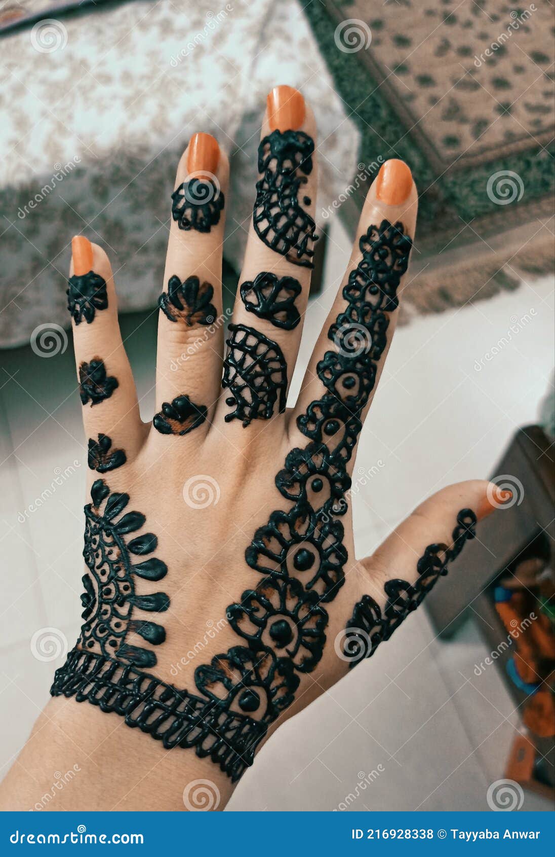 Mehndi Designs Heena Eid Fashion Stock Photo - Image of mehndi, designs ...