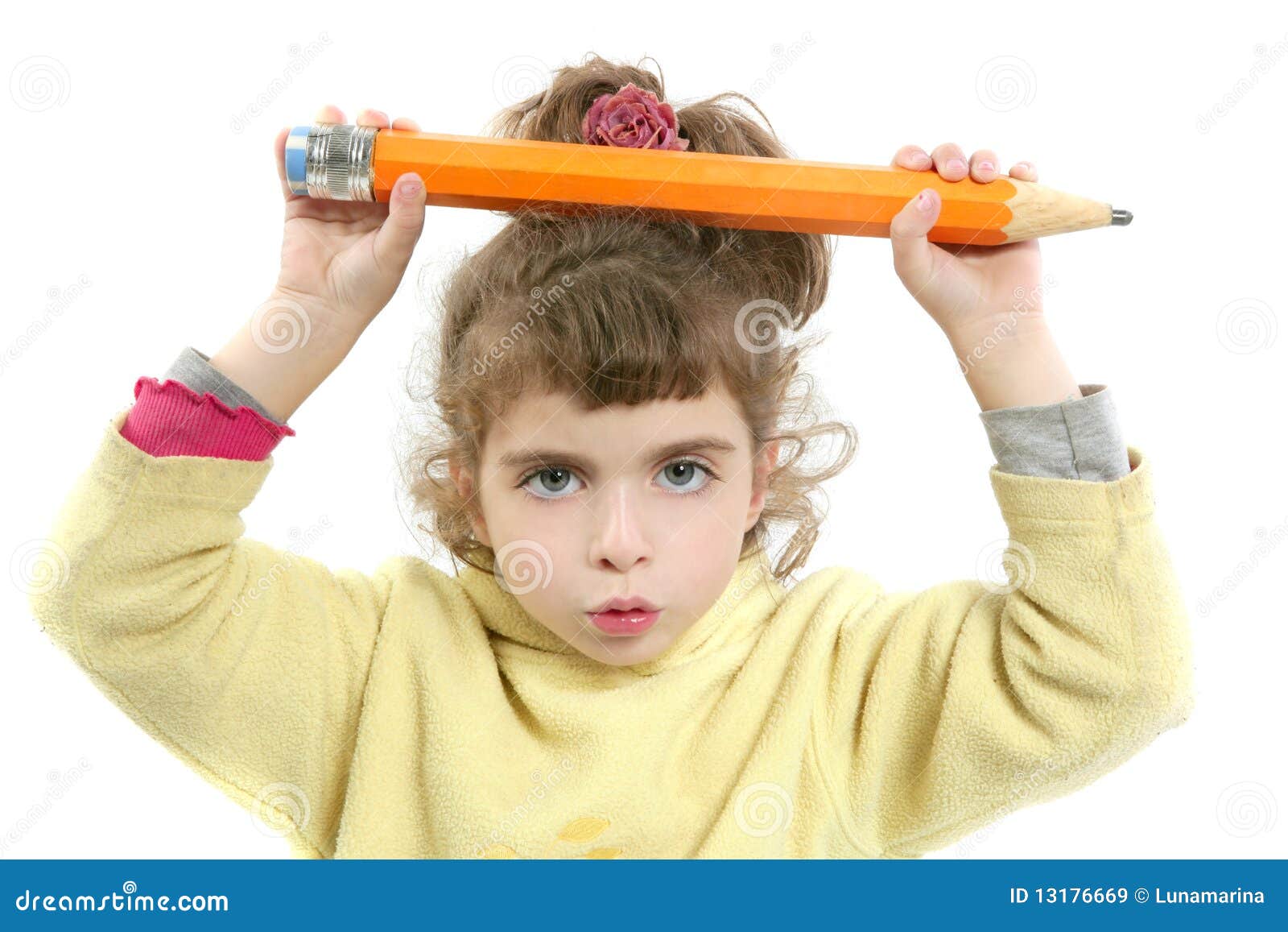Meisje Ernstig Met Groot in Hand Potlood Stock Afbeelding - Image of ...