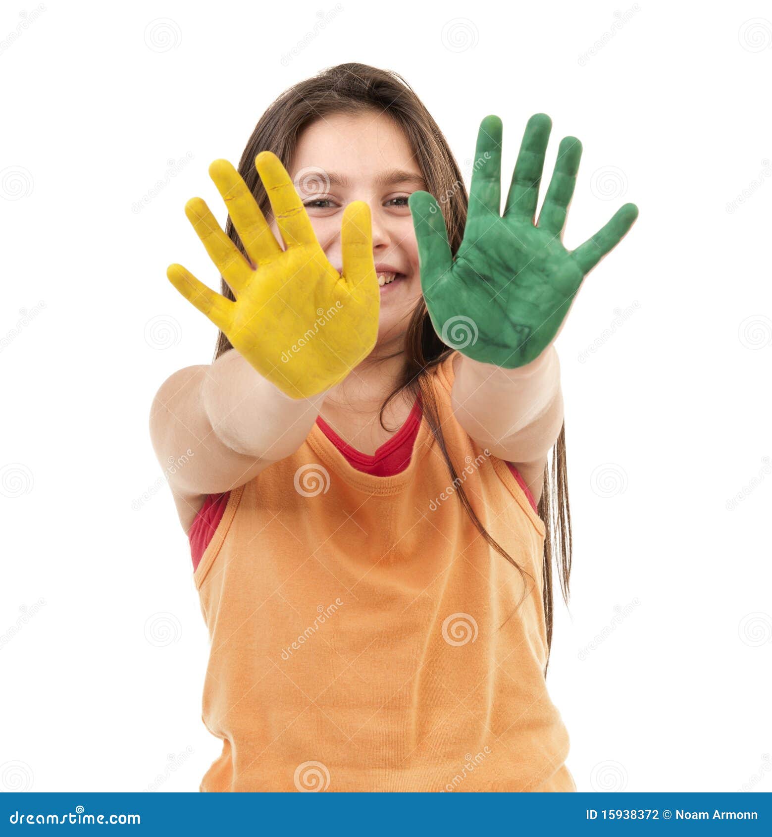 Meisje met verf op handen stock foto. Image of meisje - 15938372
