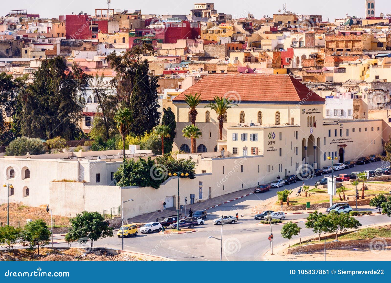 Meknes, Marokko redactionele foto. Image of aantrekkelijkheid - 105837861