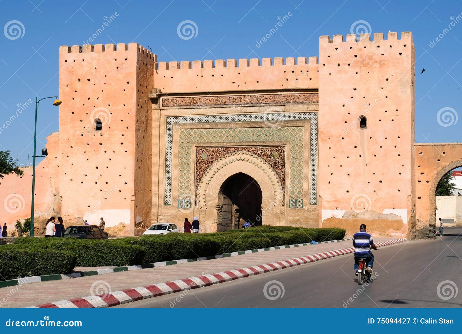Meknes Old City Gate with Traditional Architecture - Morocco Editorial ...