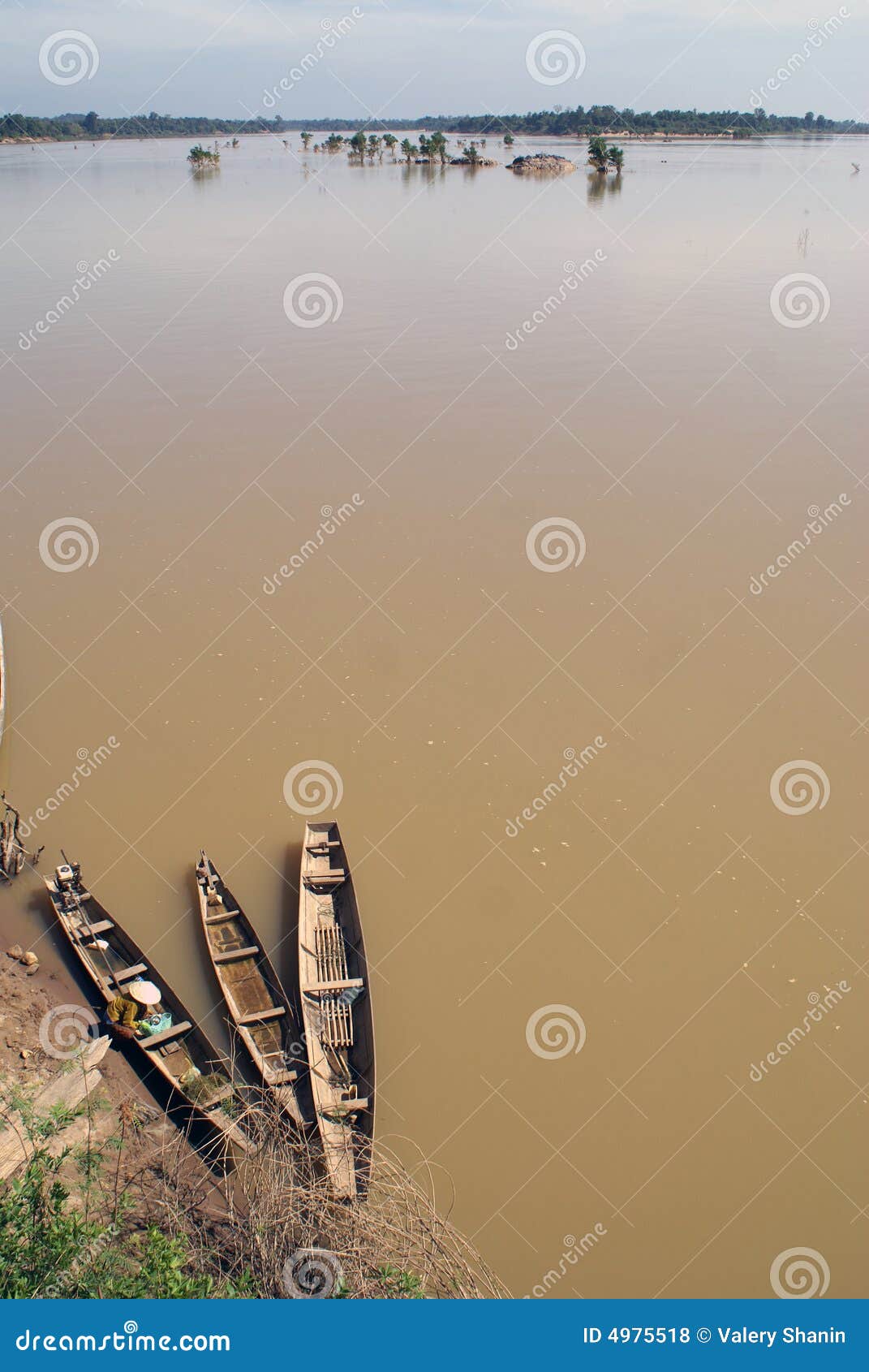 Mekong and boats stock photo. Image of east, boat, transportation - 4975518