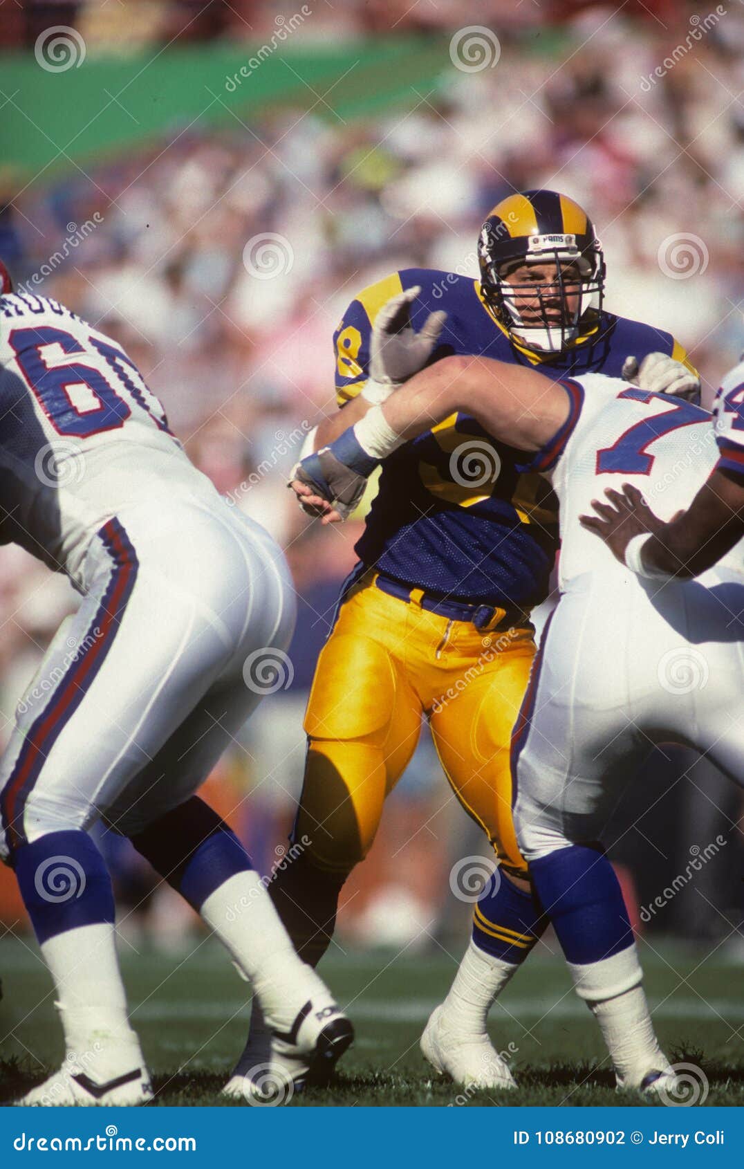 Mel Owens photographie éditorial. Image du football - 108680902