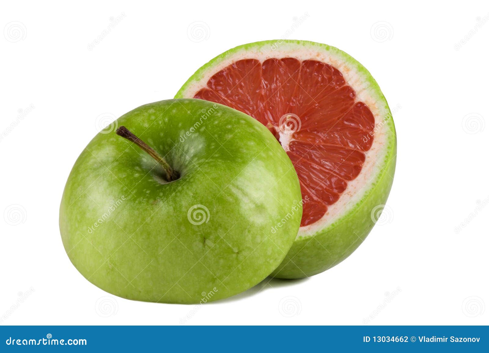 Mela Verde Con Il Pompelmo All'interno Fotografia Stock - Immagine di ...