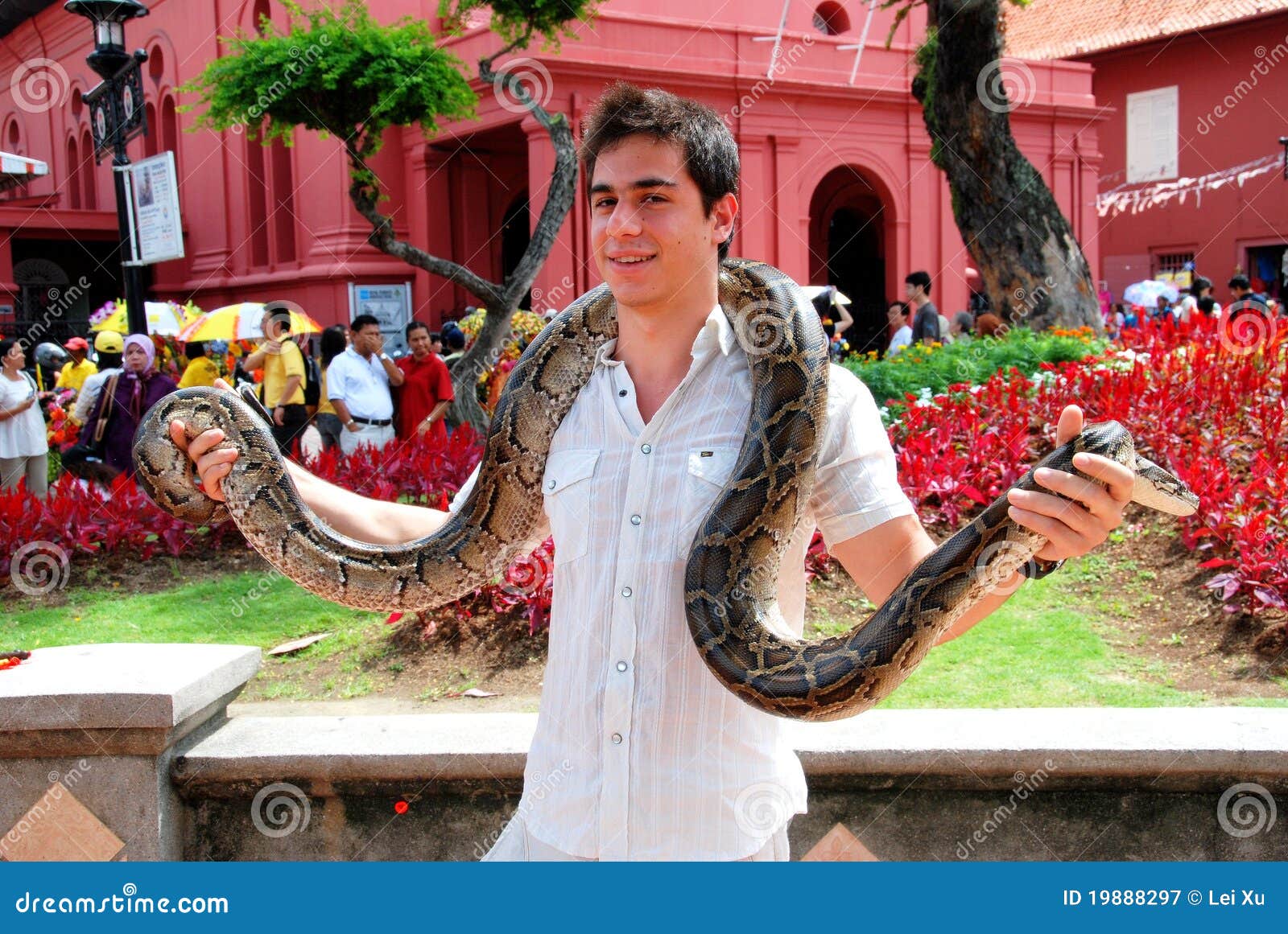 Melaka, Malaysia: Man with Snake Editorial Photography - Image of ...