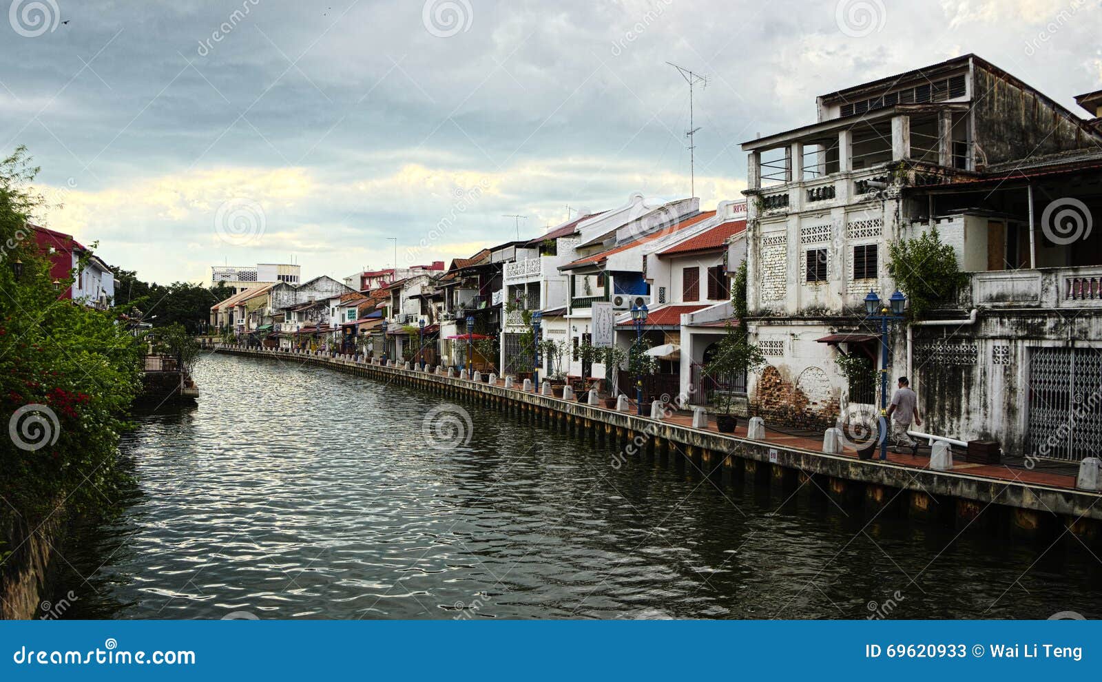 Melaka River editorial stock photo. Image of houses, southeast - 69620933