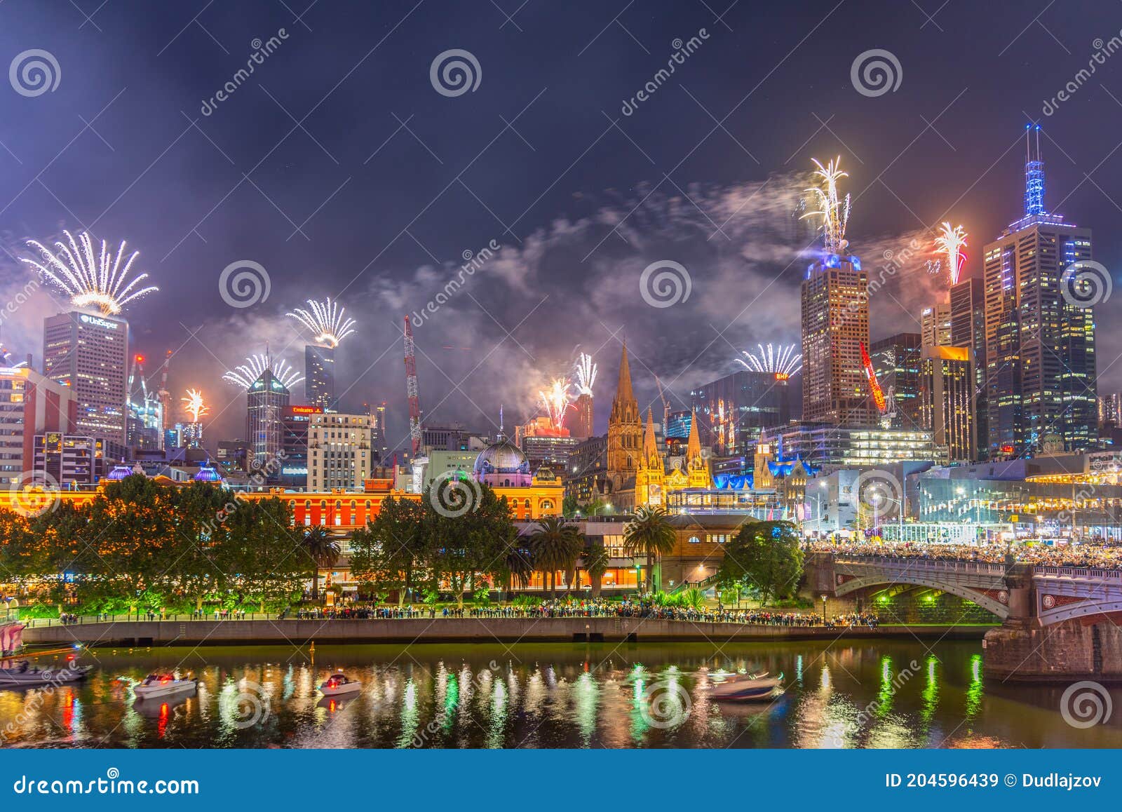 MELBOURNE, AUSTRALIA, DECEMBER 31, 2019: New Years Fireworks Over ...
