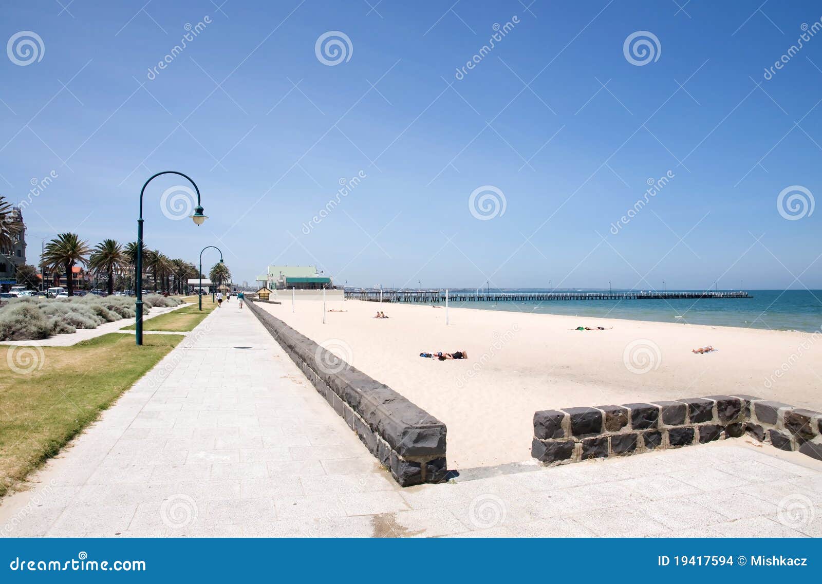 Melbourne city beach stock photo. Image of outdoor, mole - 19417594