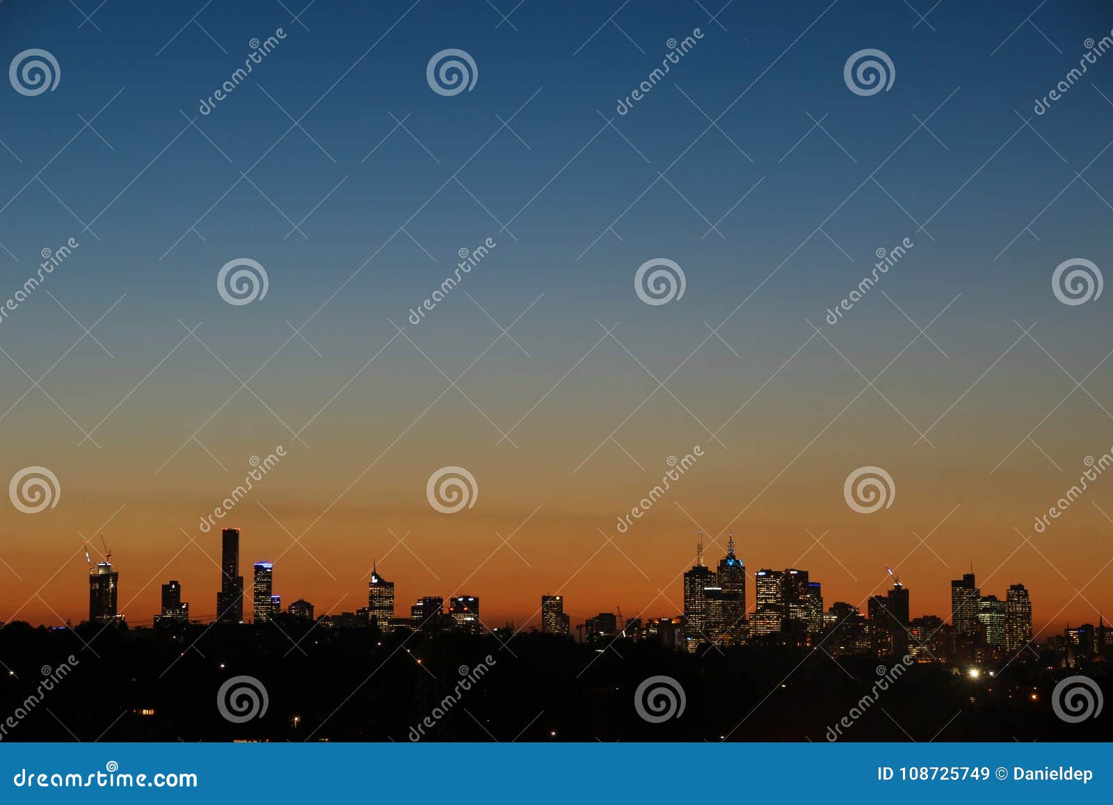 Melbourne City Skyline Just after Sunset Editorial Stock Image - Image ...