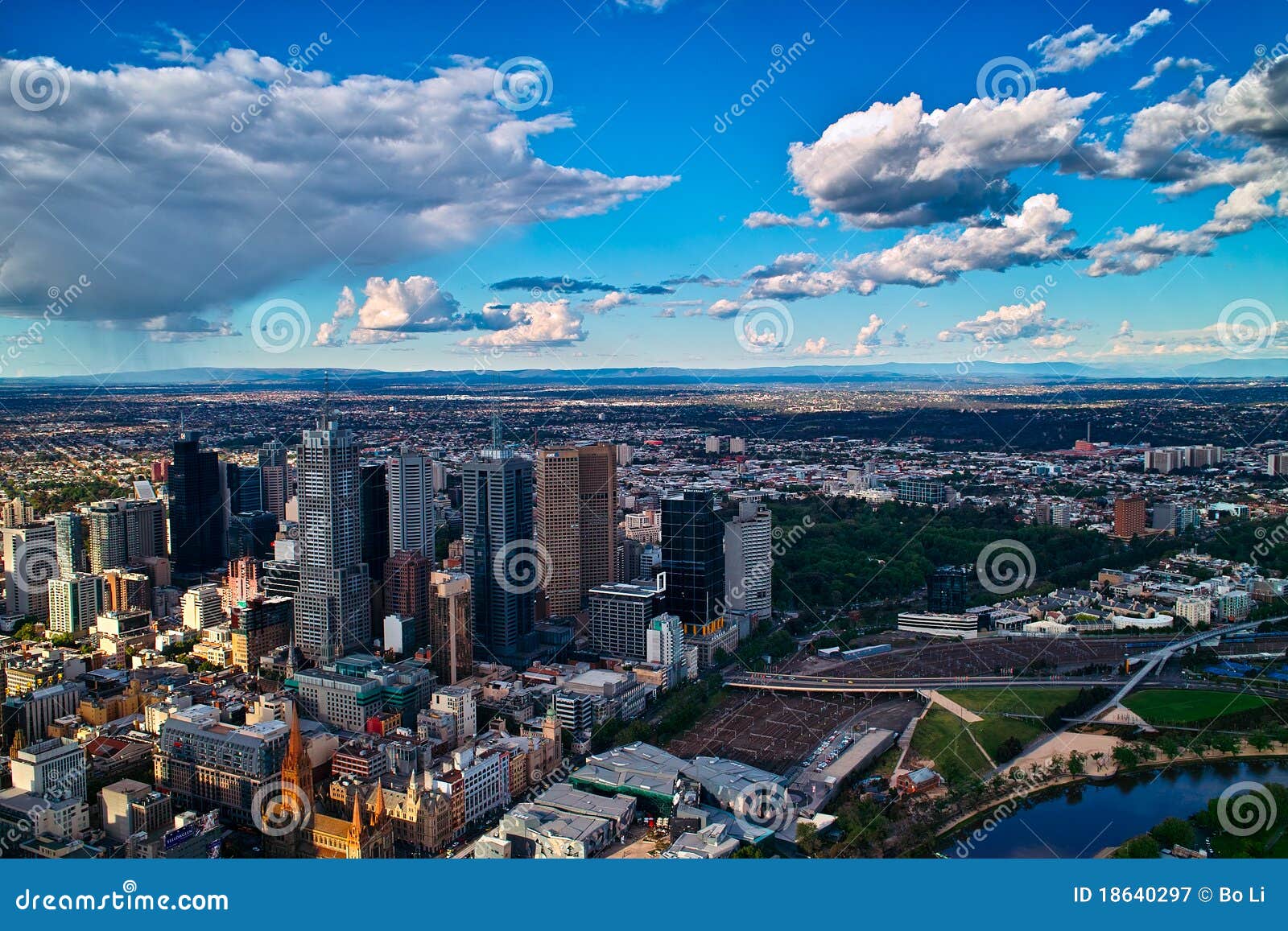 Melbourne City View editorial photography. Image of blue - 18640297
