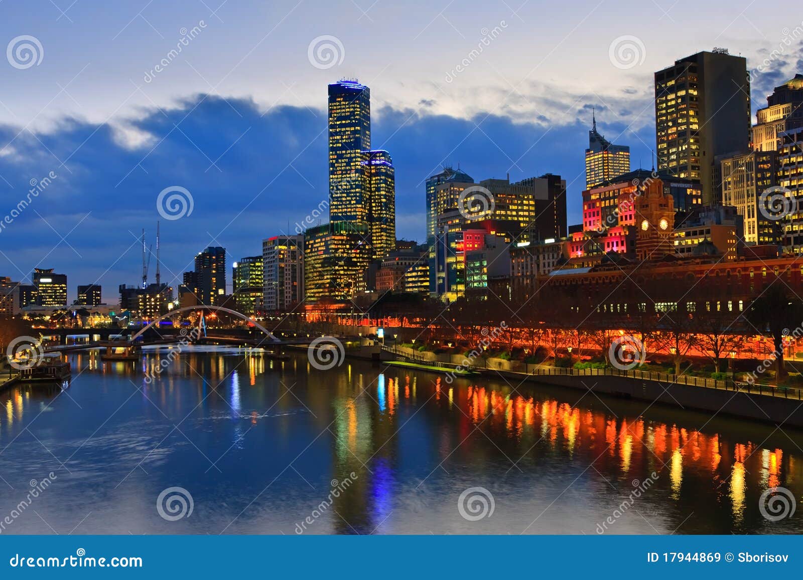 Melbourne at night stock image. Image of lights, skyscrapers - 17944869