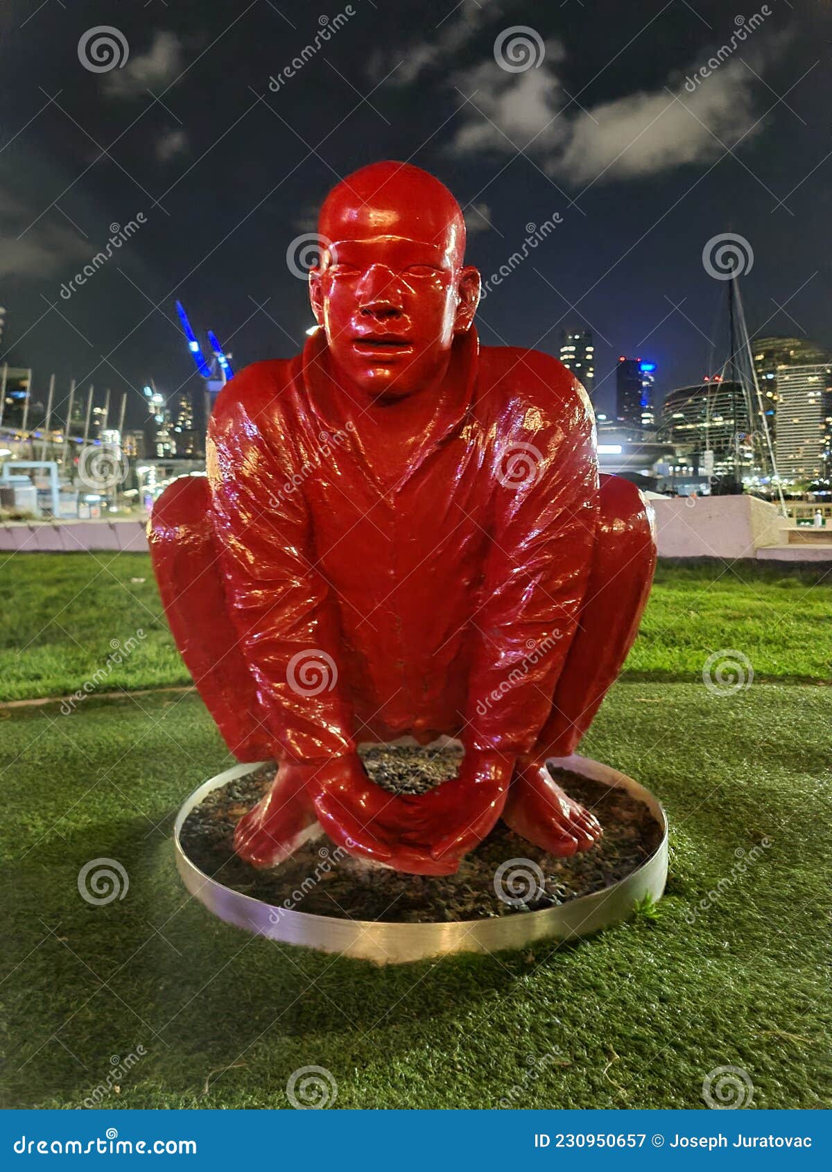 Melbourne Red please editorial photography. Image of memorial - 230950657