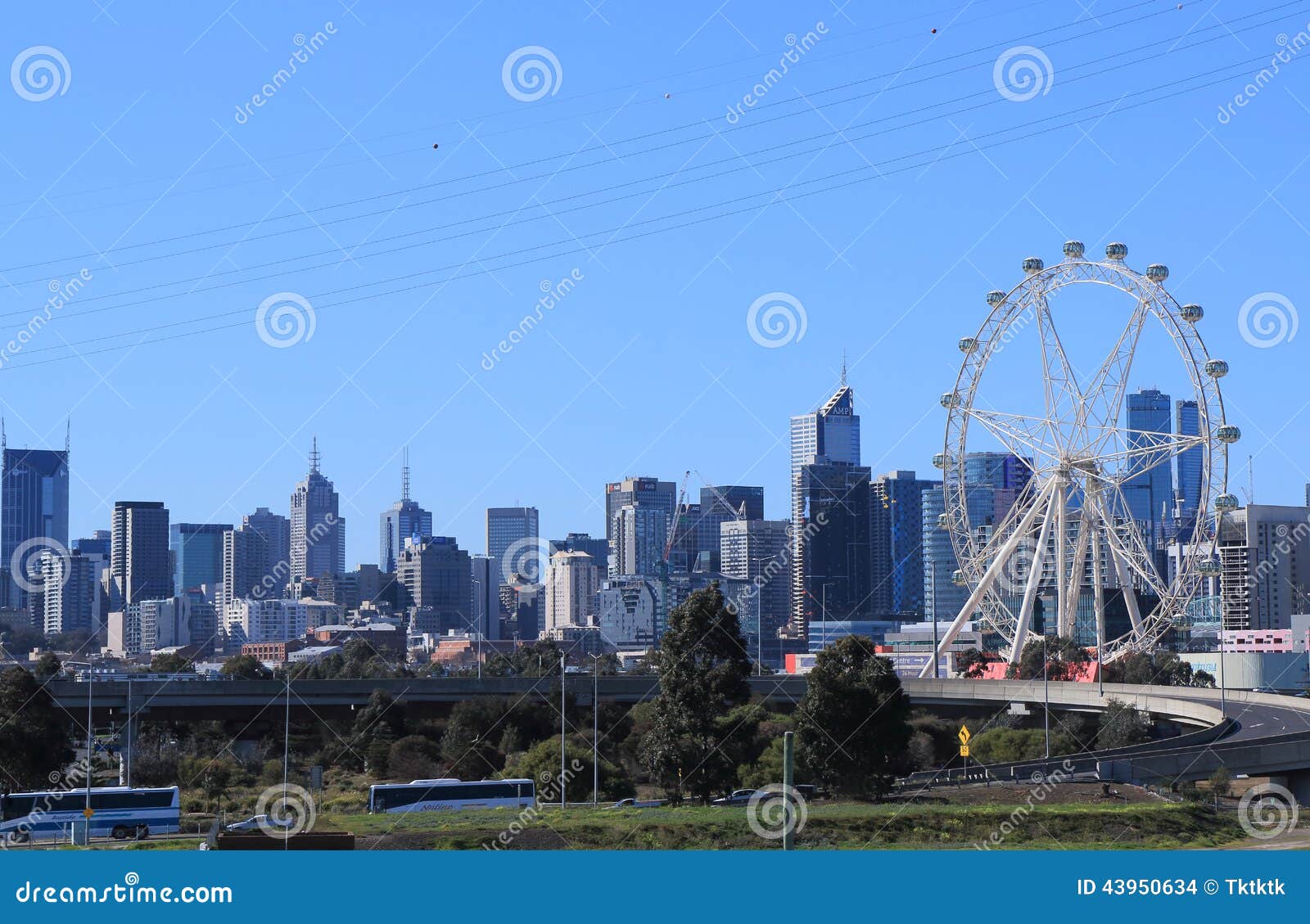 Melbourne Skyline editorial stock image. Image of holiday - 43950634
