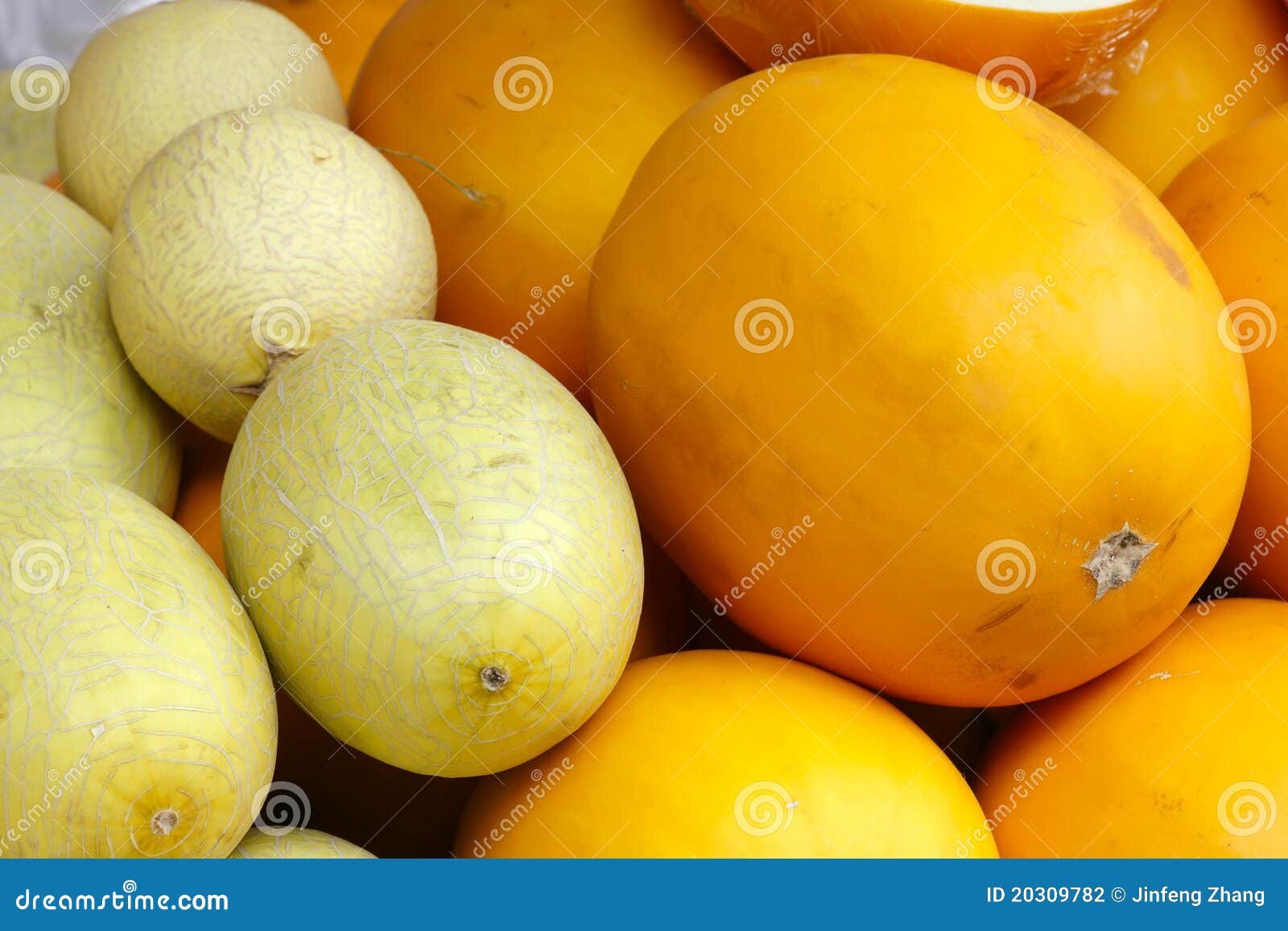 Meloenen stock foto. Image of kernachtig, glibberig, eten - 20309782