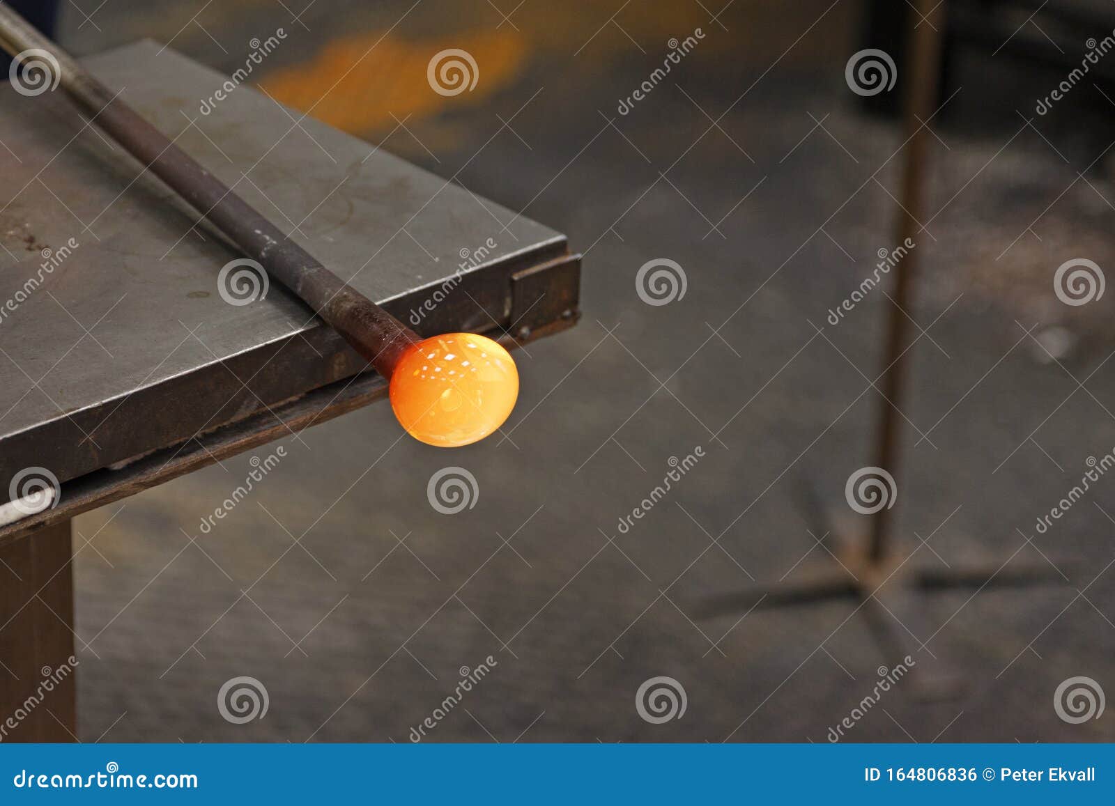 Melted Hot Pulp Slowly Formed by a Glass Artist Stock Photo - Image of ...