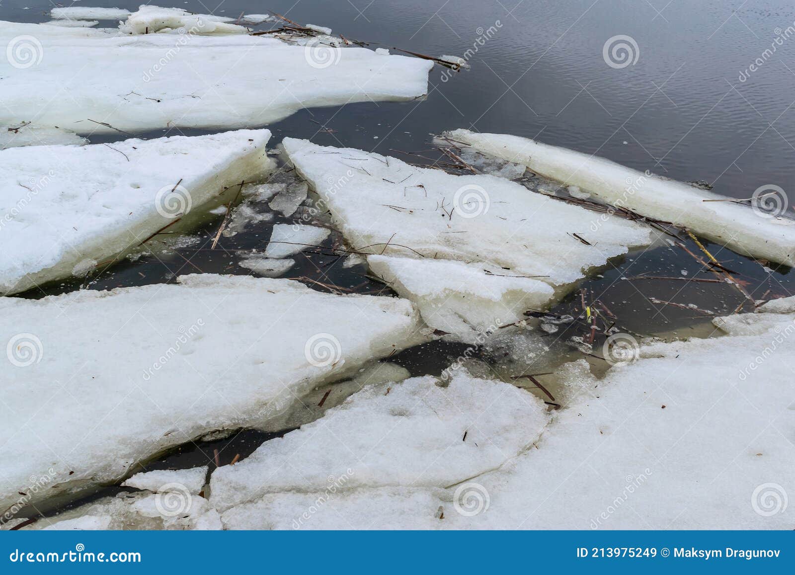 Ice drift in spring stock image. Image of spring, crack - 213975249