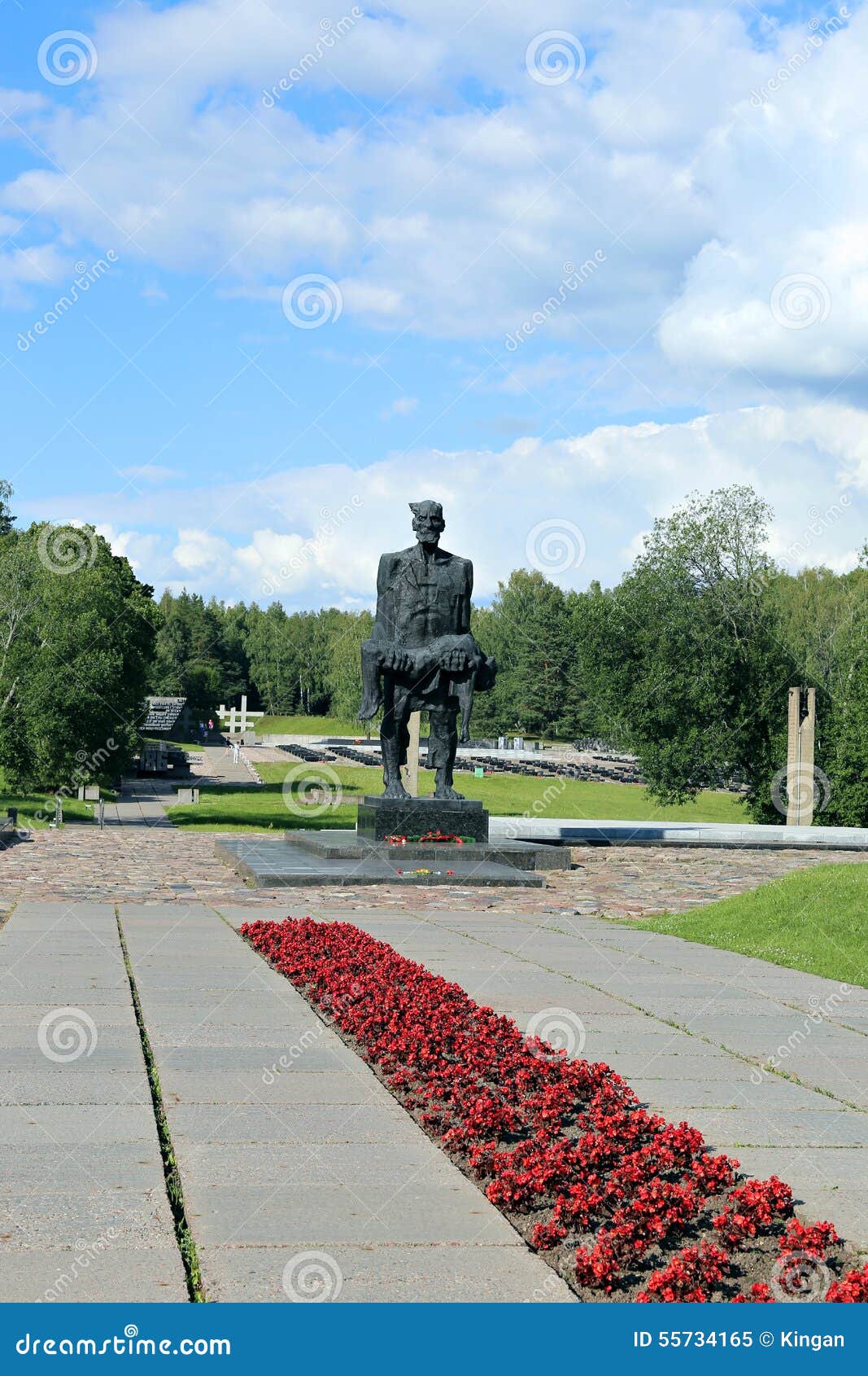 Memorial complex in Khatyn editorial image. Image of memory - 55734165