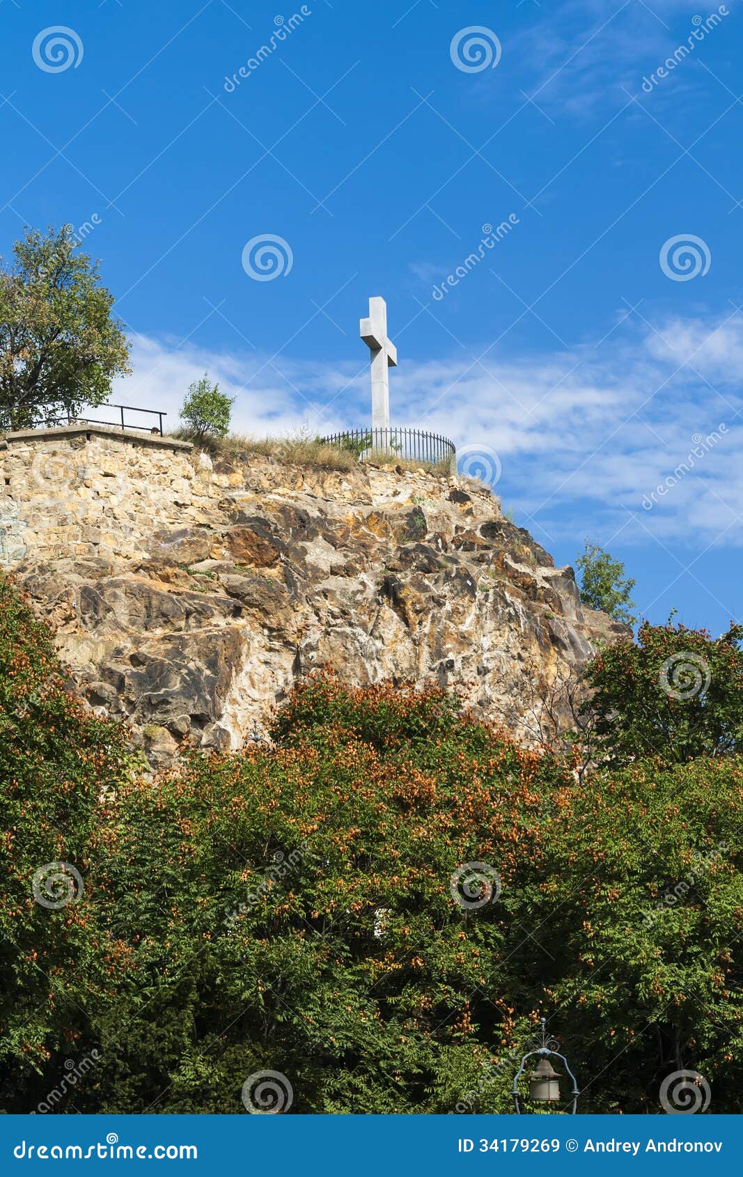 Memorial cross in Budapest stock image. Image of religion - 34179269