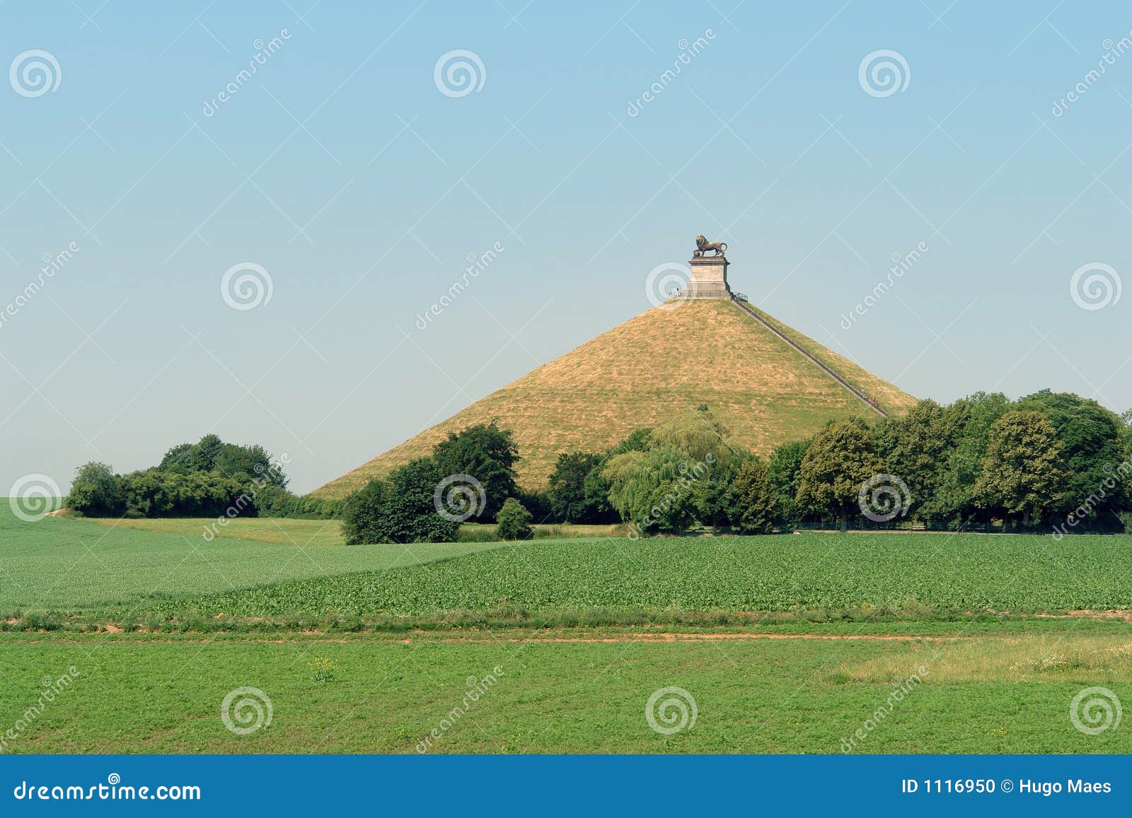 Memorial Da Batalha De Waterloo. Foto de Stock - Imagem de inglaterra ...