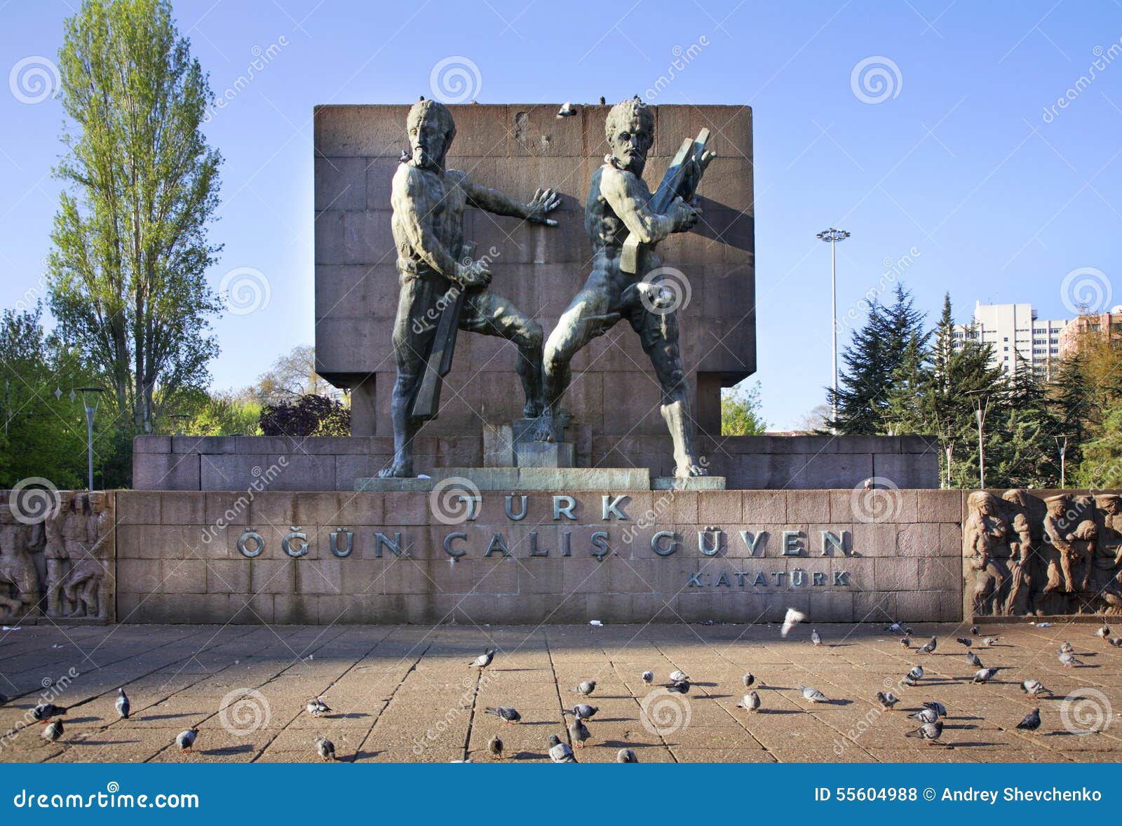 Memorial in Guvenpark. Ankara Editorial Stock Photo - Image of fountain ...