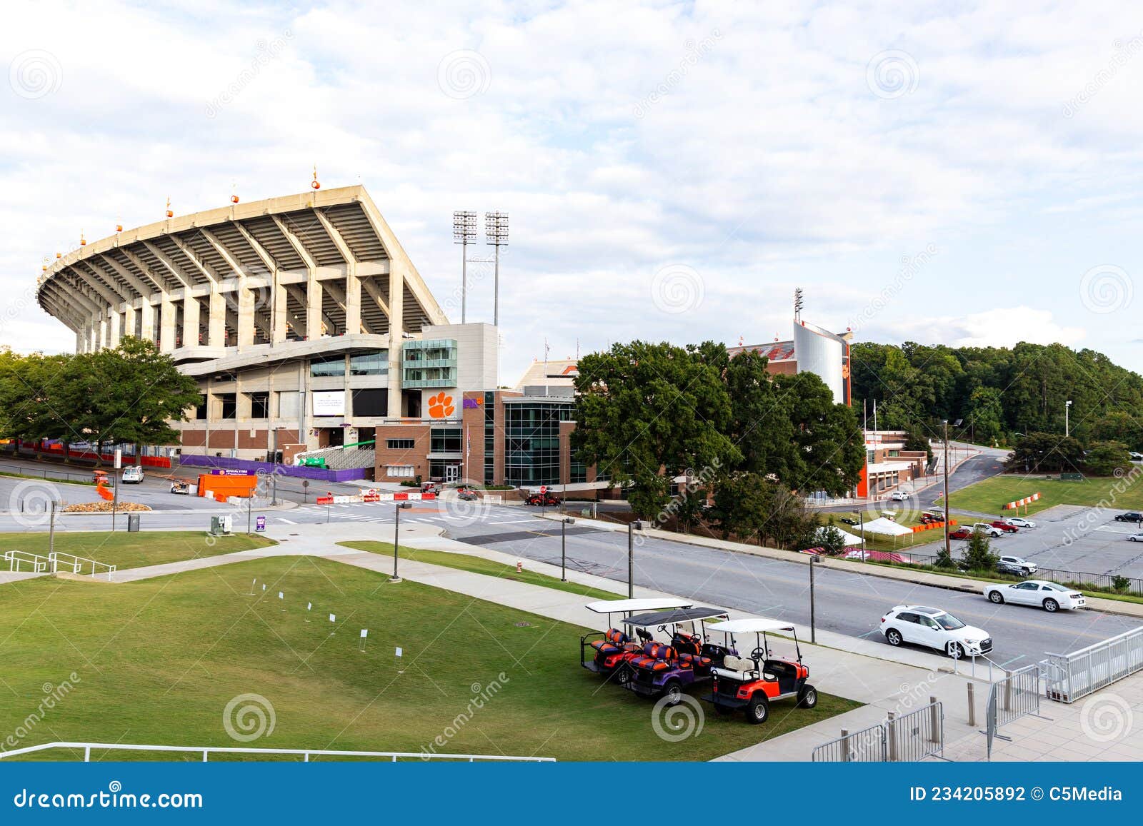 Memorial Stadium on the Clemson University Campus Editorial Photography ...