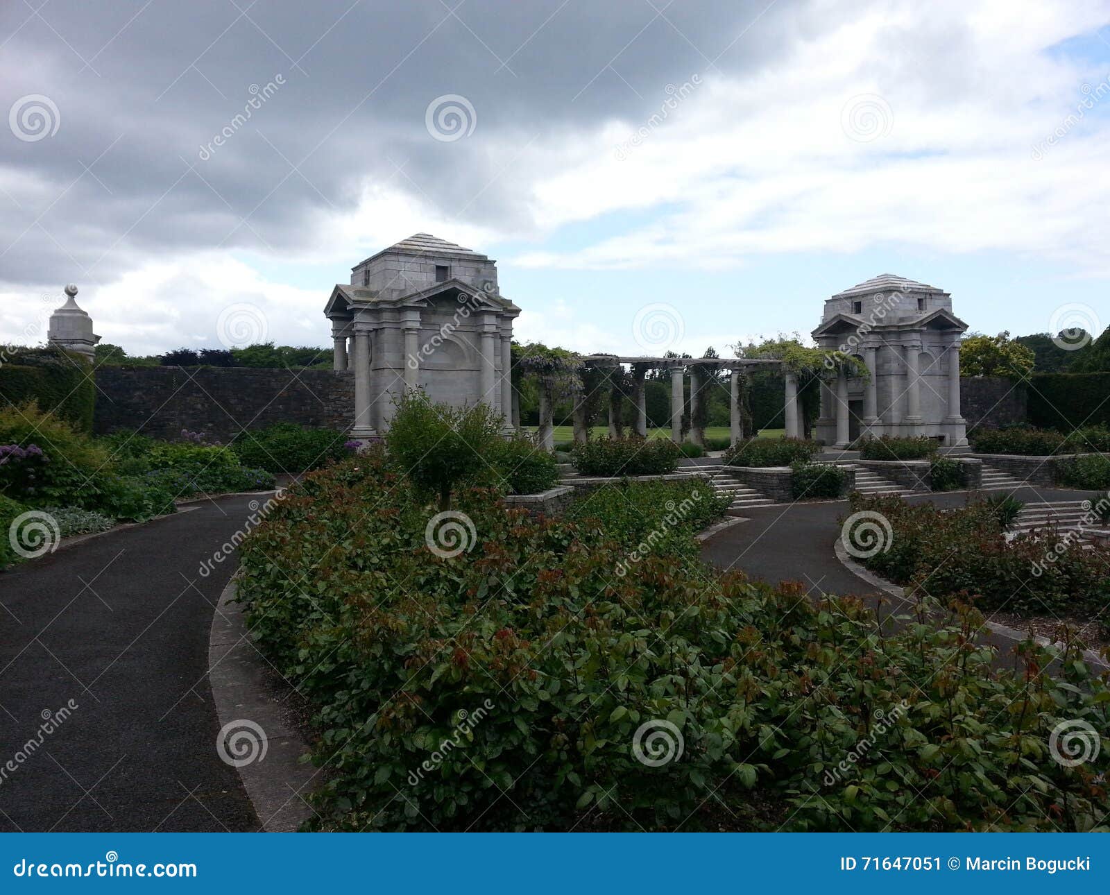 Memory Park Dublin Ireland Walk Stock Image - Image of walk, ireland ...