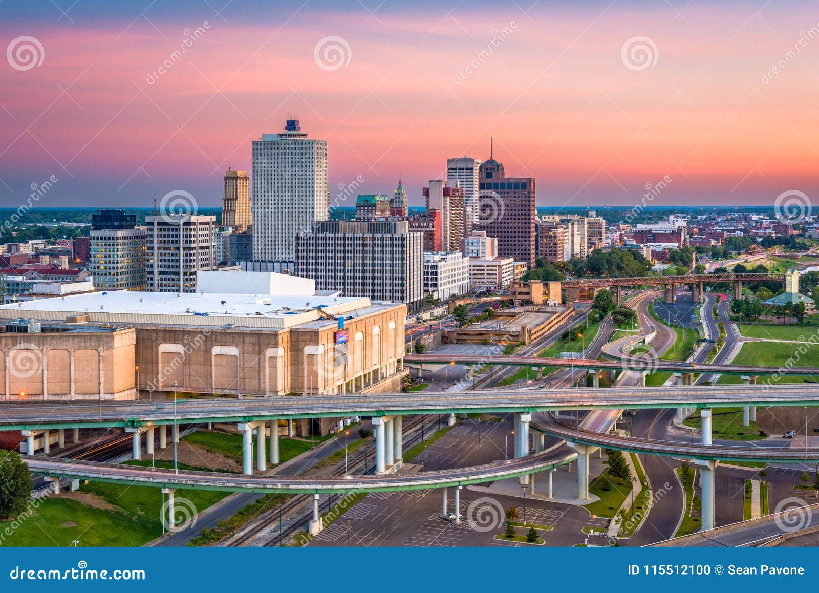 Memphis, Tennessee, USA Skyline Stock Photo - Image of memphis, america ...