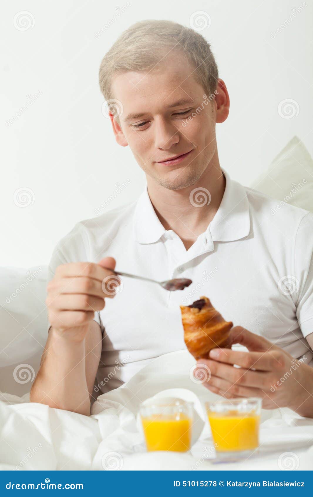 Men Eating Breakfast in Bed Stock Photo - Image of health, holiday ...