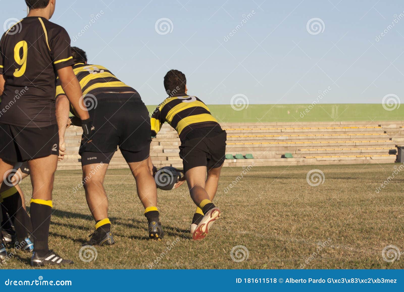 Men playing rugby editorial stock photo. Image of competing - 181611518