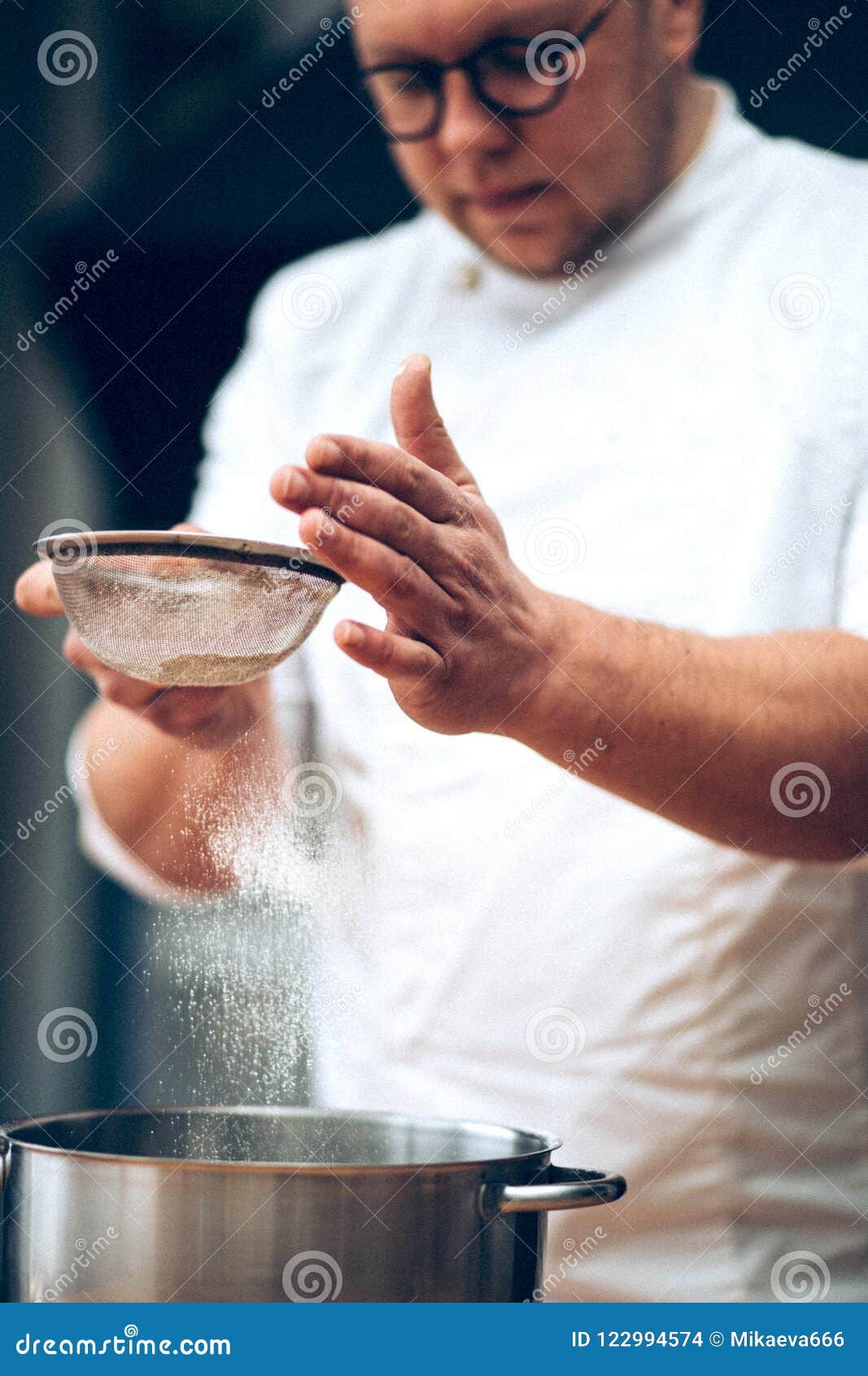 Men`s Hands Chef Sift the Flour Stock Photo - Image of cupcake, hand ...