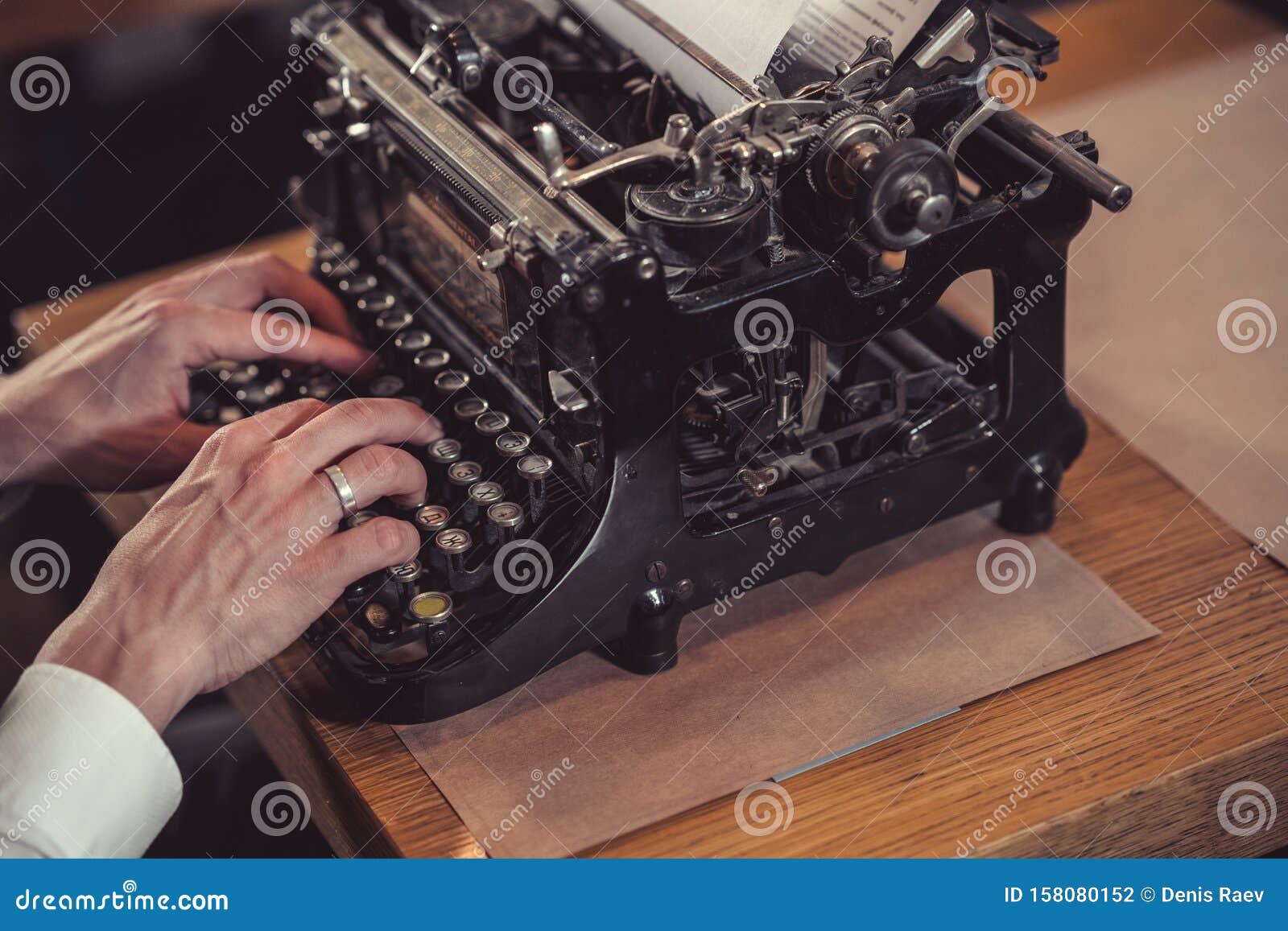 Men`s Hands Typing on a Retro Typewriter Stock Photo - Image of table ...